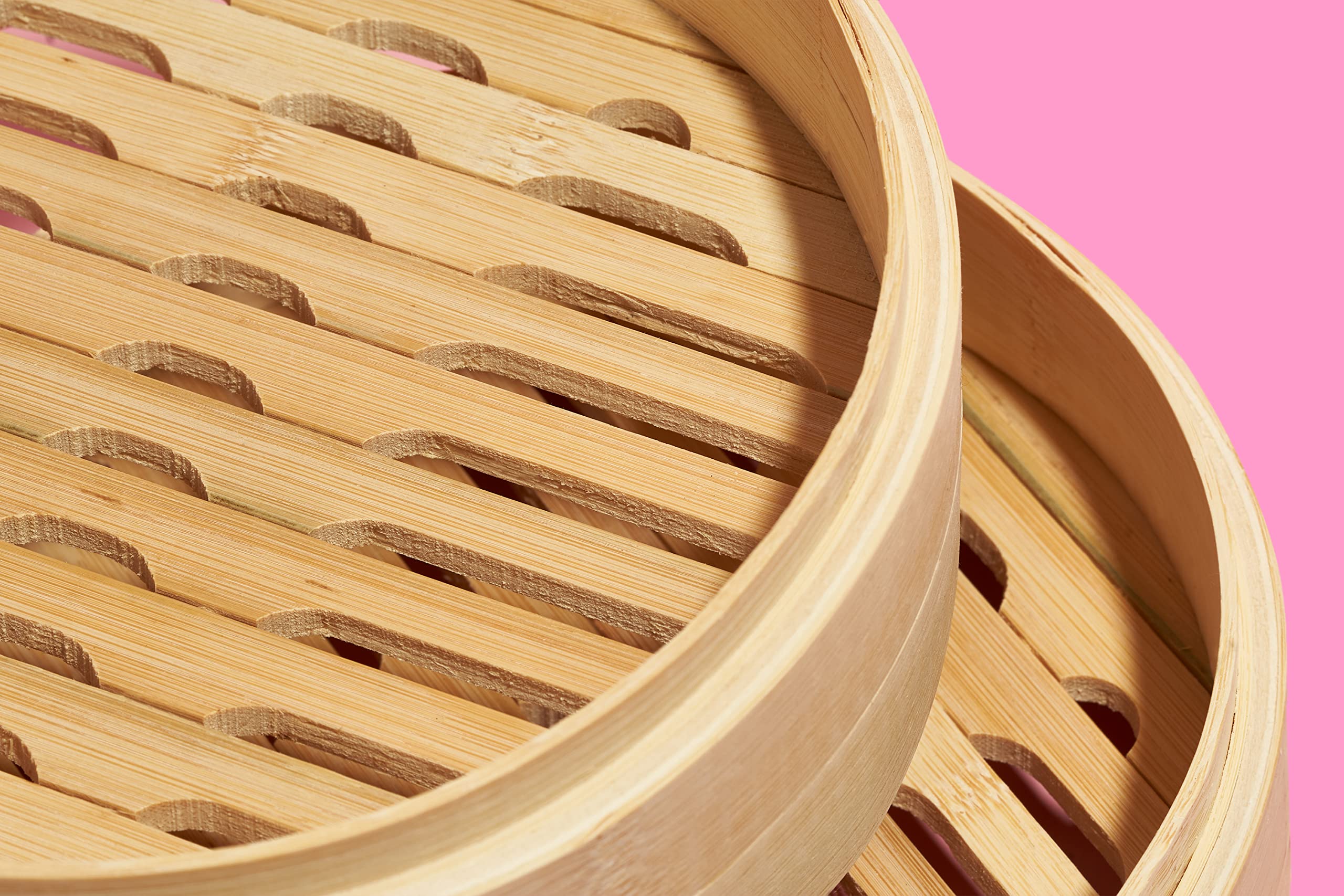 Reishunger Bamboo Steamer Handmade Basket, Traditional 2-Tier Design - 8 Inch - for Dumplings, Rice, Dim Sum, Vegetables, Fish and Meat - Incl. 2 Cotton Cloths