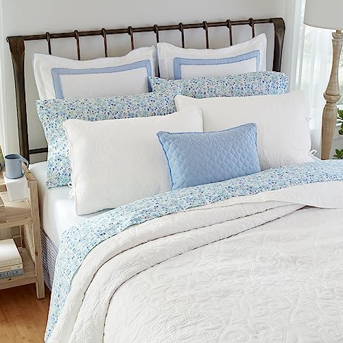 Laura Ashley Felicity Collection Quilt Set-100% Cotton, Reversible, All Season Bedding with Matching Sham(s), Pre-Washed for Added Softness, King, White