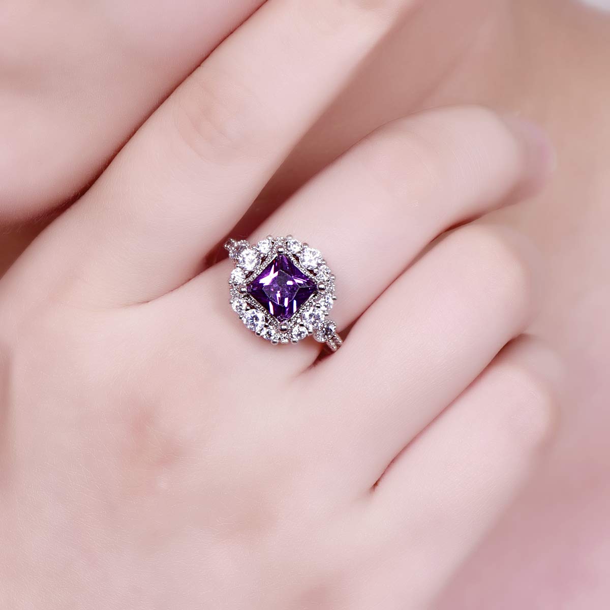 Momius 925 Silver Created-Amethyst Princess Cut CZ Halo Flower Wedding Band Engagement Ring for Women Size 9¡