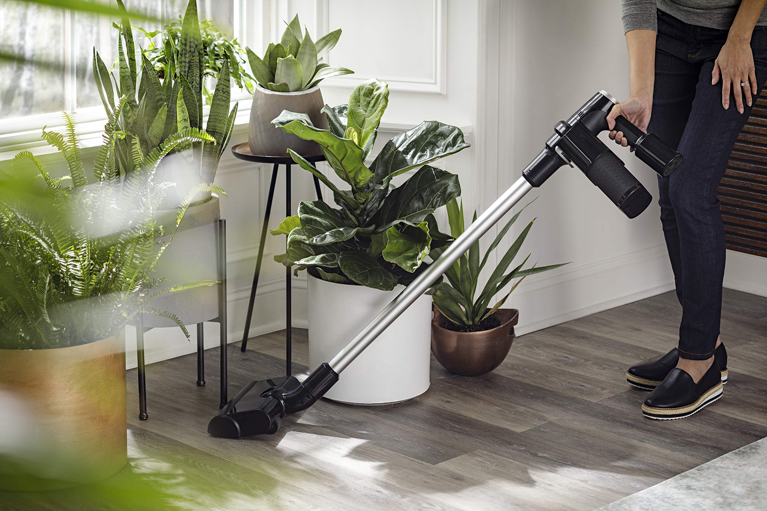 Oreck POD Cordless Stick Vacuum Cleaner, Lightweight, Bagged, Rechargeable, Black, BK51702