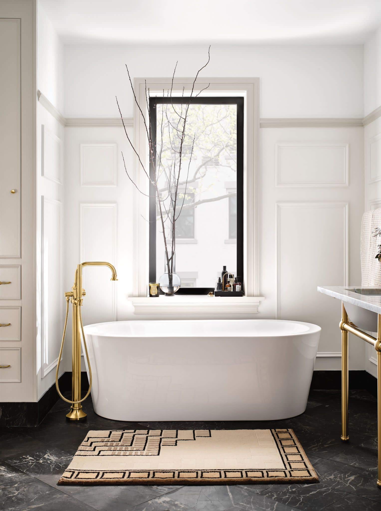 Moen S44507BG Colinet One-Handle Traditional Freestanding Floor Mount Tub Filler with Handshower, Brushed Gold