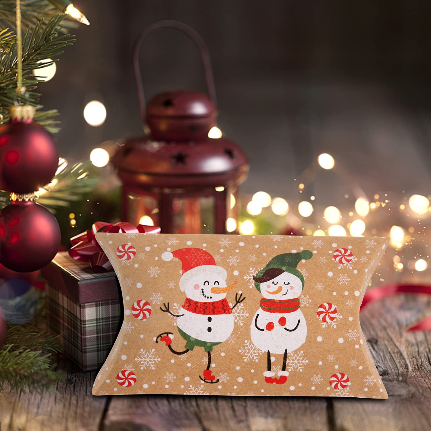 LOKIPA Christmas Small Boxes, 36 Gift Pillow Boxes Candy Jewellery Box for Christmas Party Favor