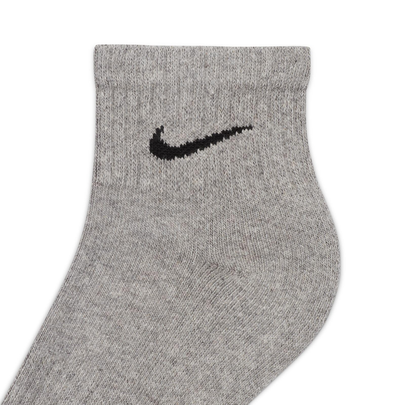 Nike Everyday Cushion Ankle Training Socks (6 Pair), Men's & Women's Ankle Socks with Sweat-Wicking Technology, Carbon Heather/Black, X-Large