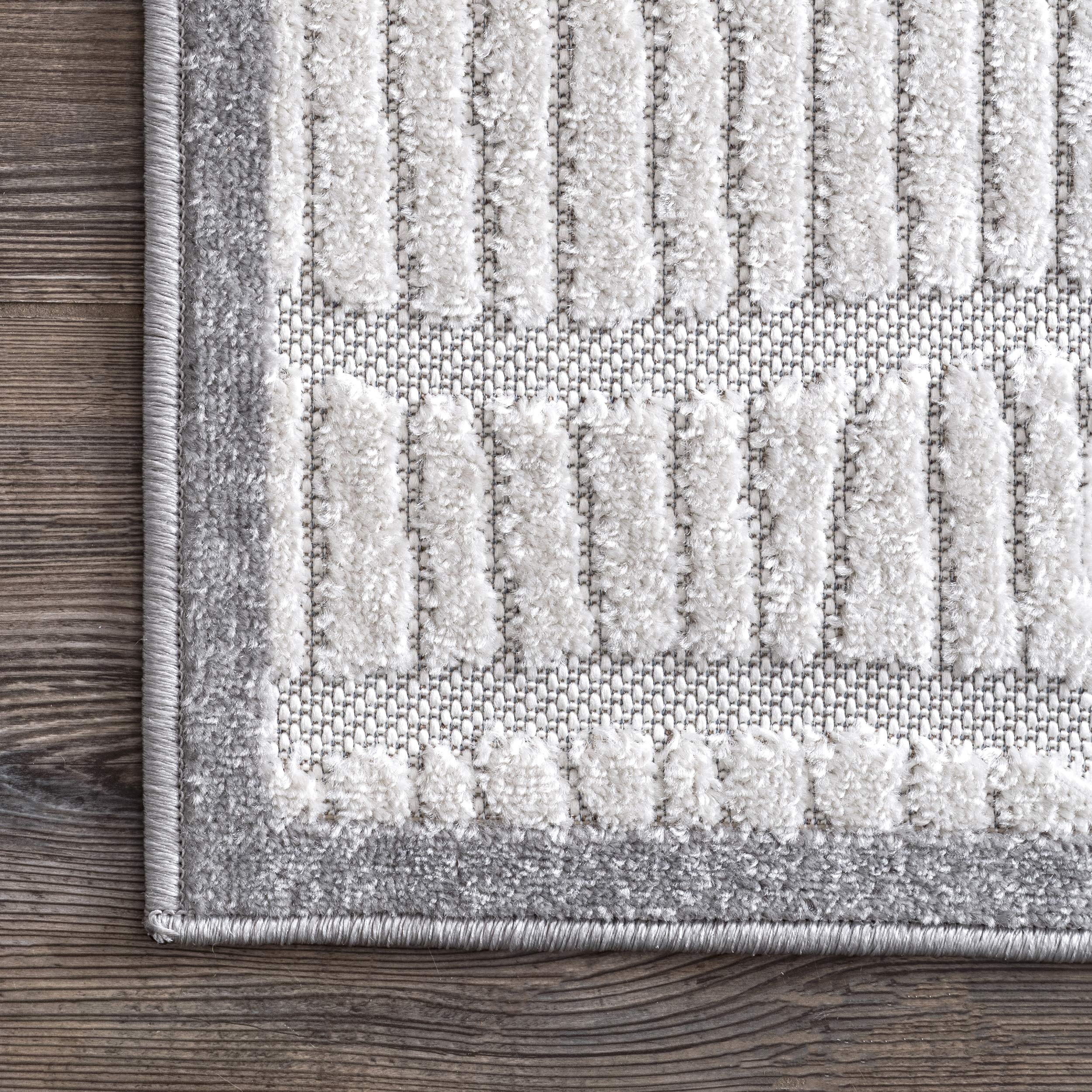 nuLOOM Danna Textured Stripe Indoor/Outdoor Area Rug, 5x8, Grey