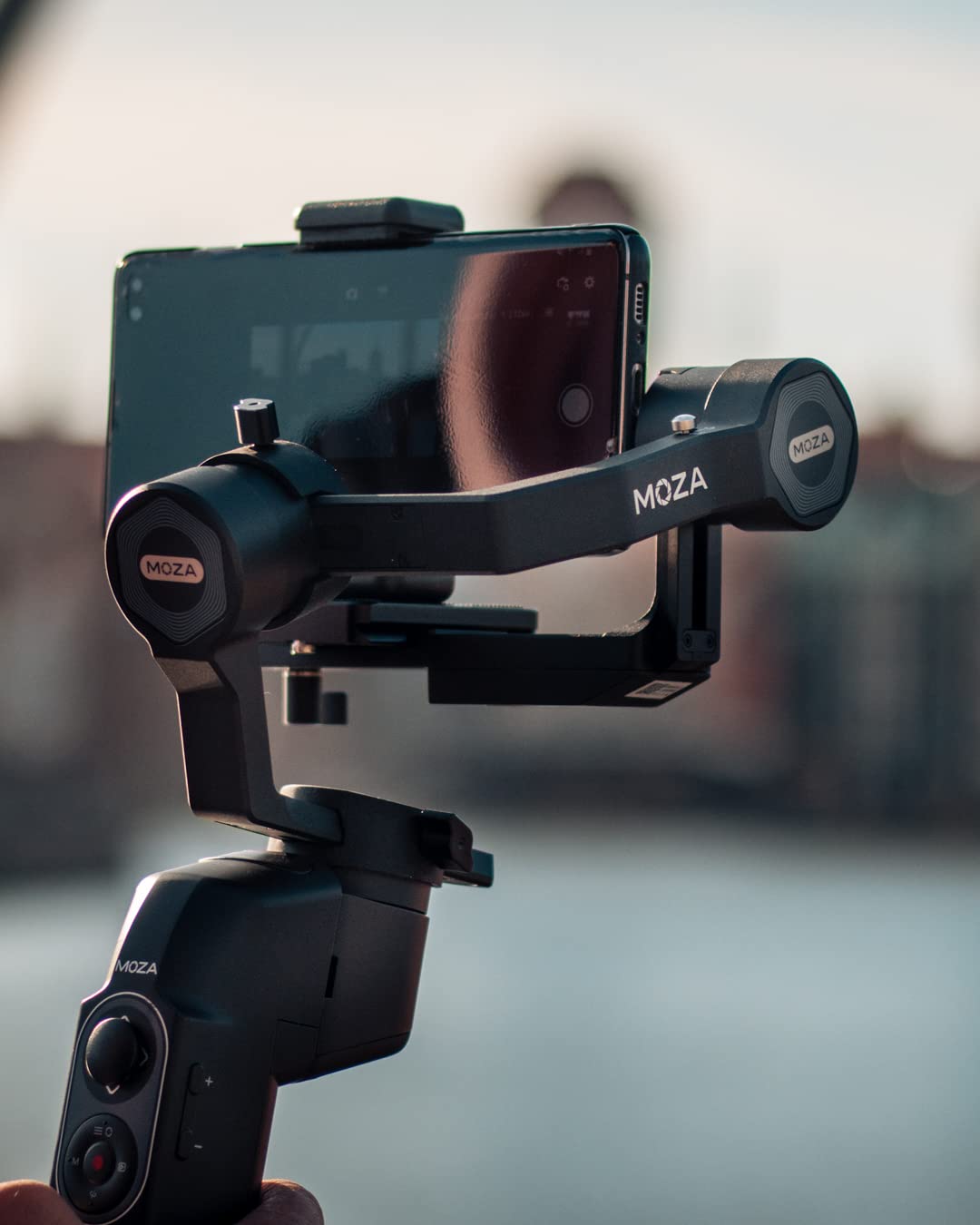 MOZA Mini P MAX Gimbal Stabilizer Portable Handheld Stabilizer Compatible with Mobile Phones Action CamerasLight Mirrorless Cameras 3-Axis Lock Design Advanced Shooting Mode Focus On Life