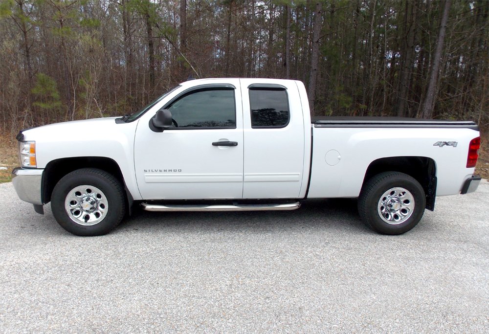 MaxMate 3" Nerf Bars Compatible with 1999-2018 Chevy Silverado GMC Sierra 1500 2500 LD; 2001-2019 2500 3500HD; 2019 LD/Limited (Exclude SS) | Double Cab | WB2C35007 | Side Step Rails Running Boards