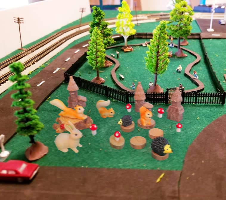 OrgMemory 42pcs Animal Trees, Ho Scale Bushes with Animals Figures, Plastic Trees for Projects 1.5-6 inch(4-16 cm), Model Train Scenery