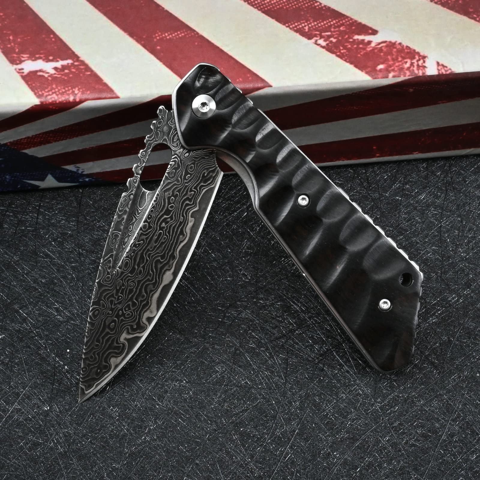 SDOKEDC Tactical Knives Damascus Pocket Knife for Men Handmade Folding Knife with Liner Lock for Outdoor EDC Camping Hunting Survival (SD611A)