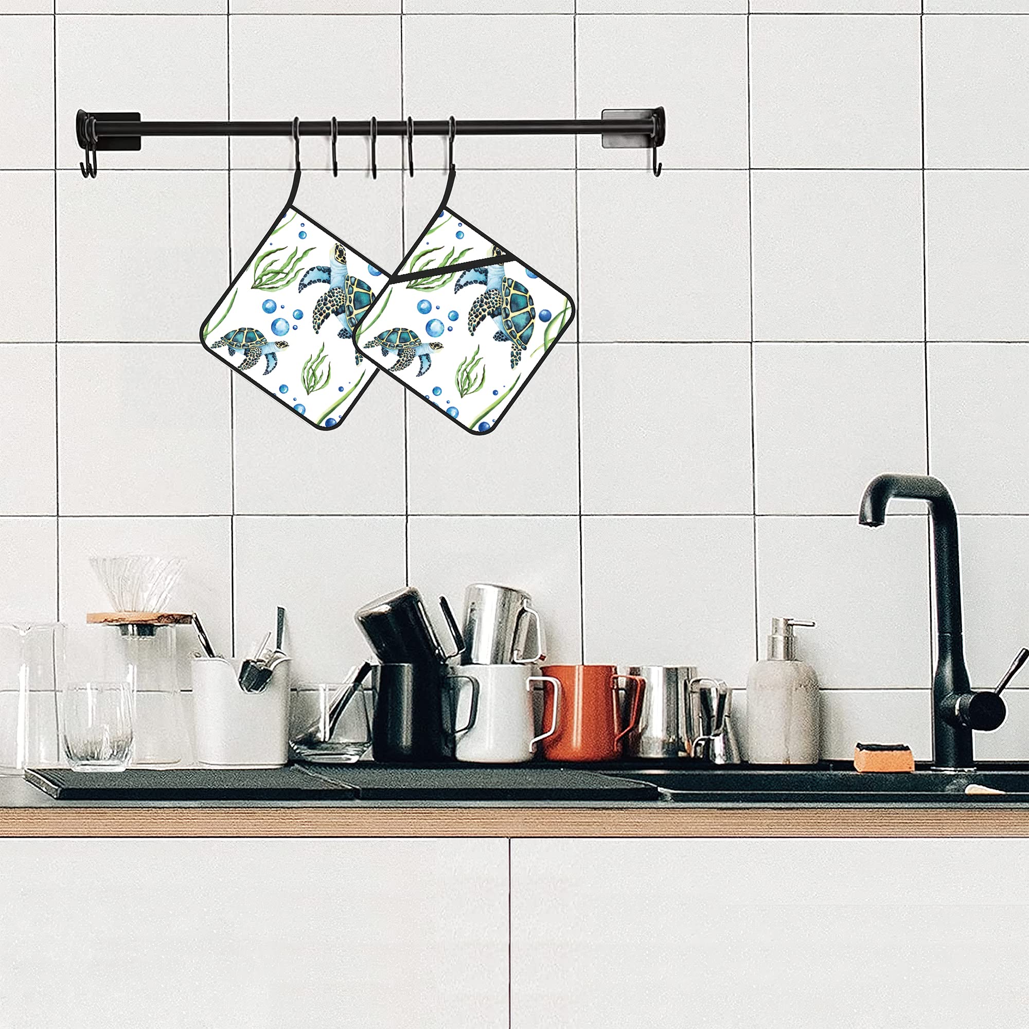 Sea Turtles and Seaweed and Bubbles Pot Holders Set of 2 Kitchen Heat Resistant Potholder for Microwave Cooking Baking Oven End Dishes and BBQ