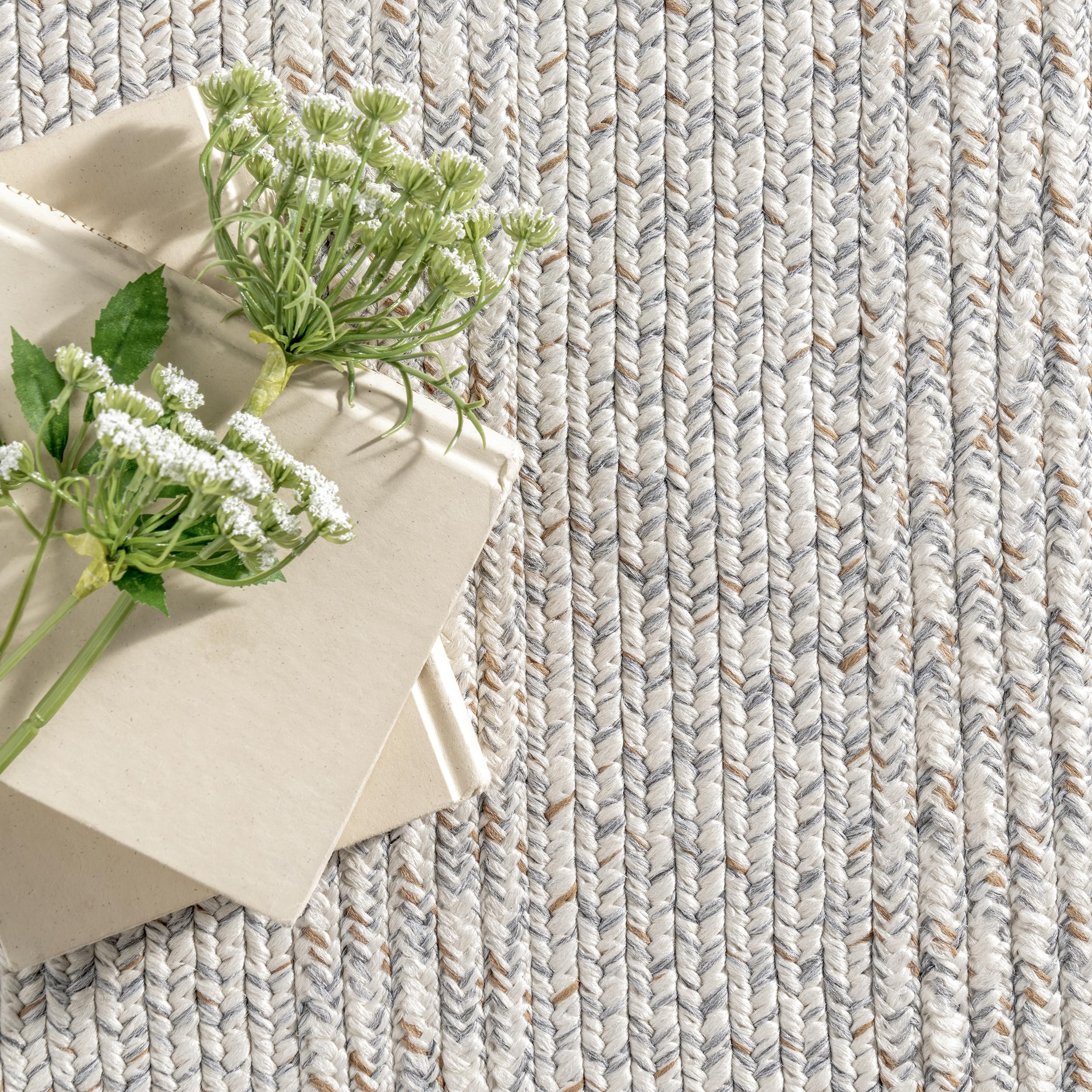 nuLOOM Rowan Braided Texture Indoor/Outdoor Area Rug, 7' 6" x 9' 6" Oval, Ivory