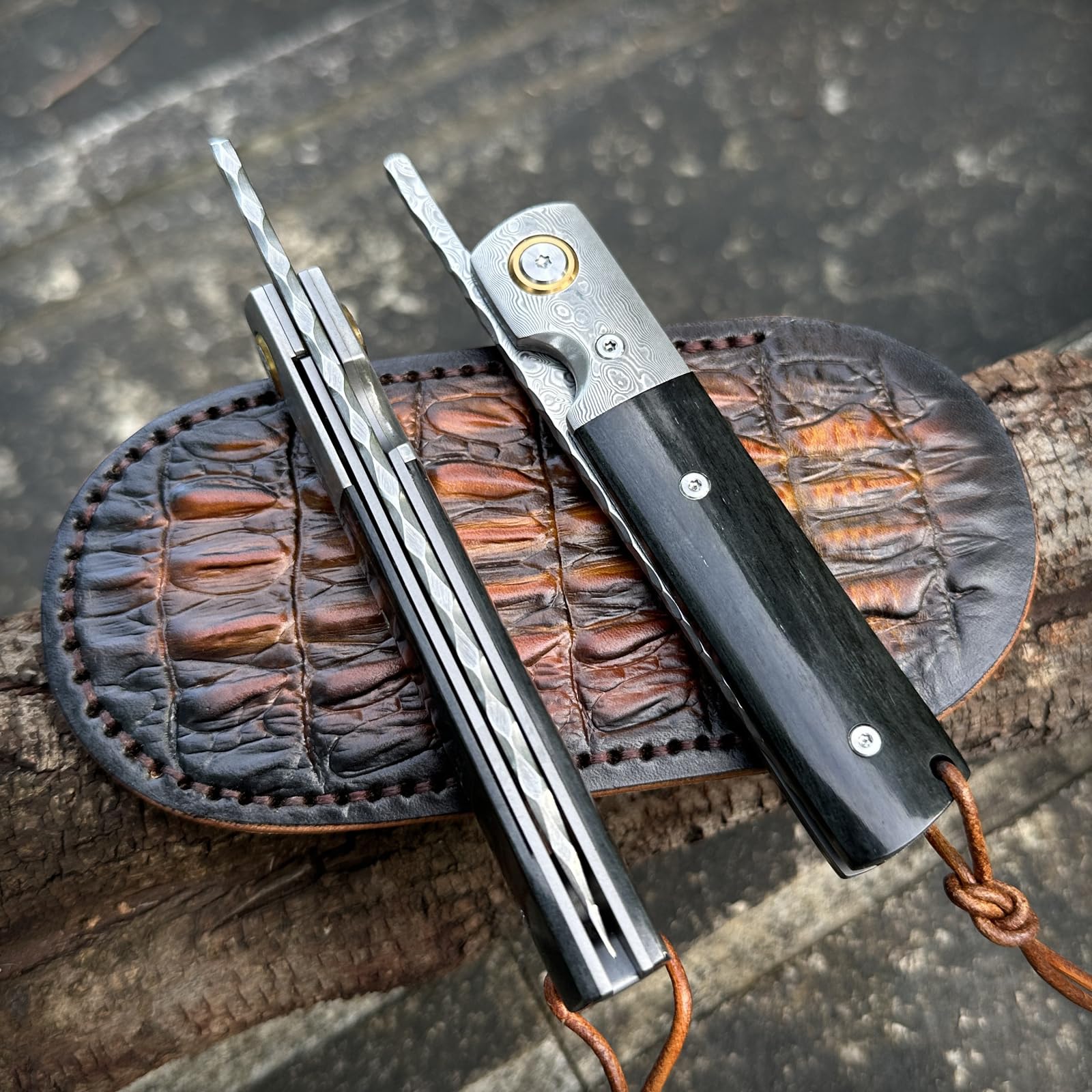 MINOWE Japanese Damascus steel steel pocket knife，Handmade 3-inch high hardness sharp blade，With Leather Sheath ，Ceramic steel ball bearings+Frame Lock ，Cowbone handle，for home and outdoor Folding Pocket Knife