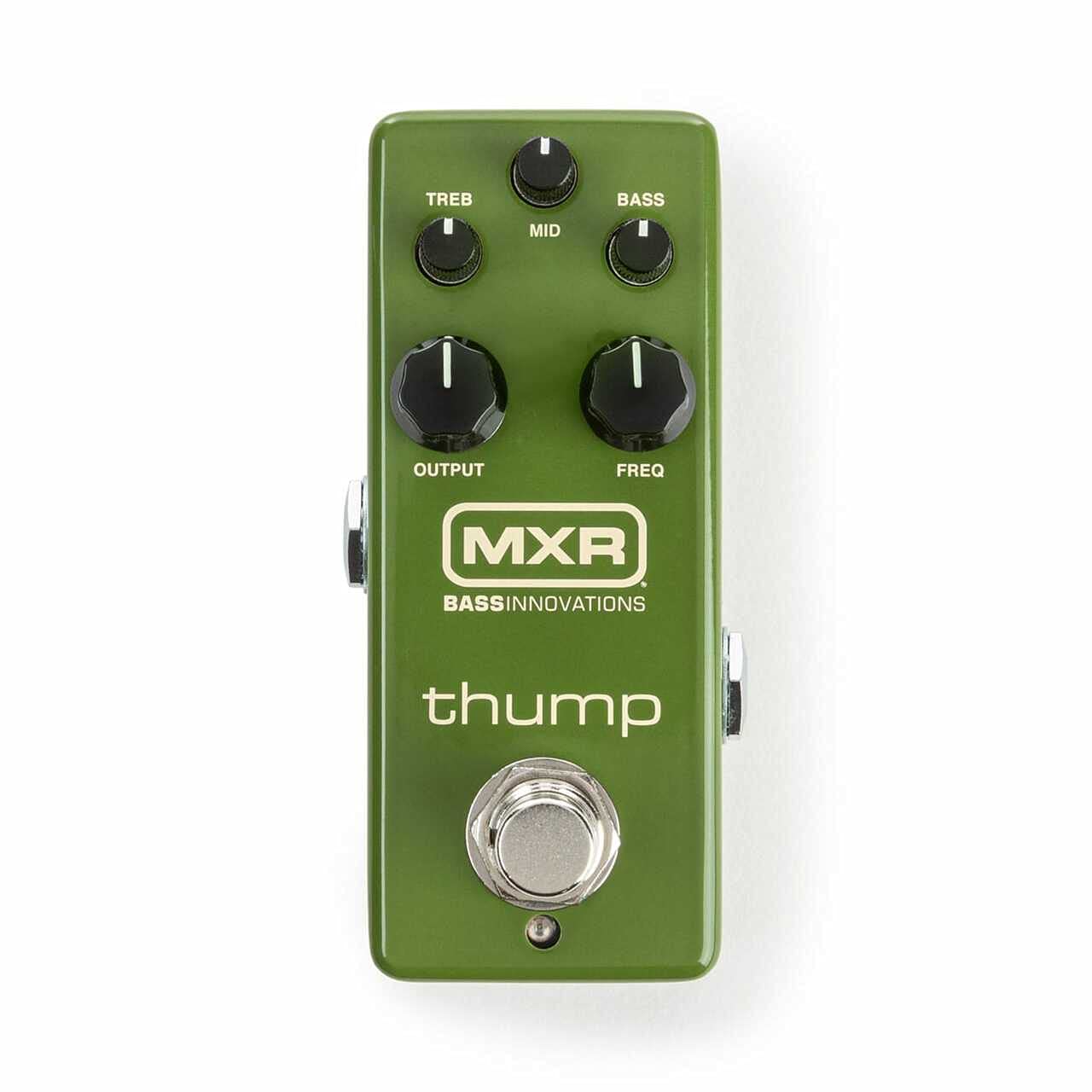 MXR M281 Thump Bass Preamp Bundle with 2 MXR Patch Cables and Power Supply M281bundle