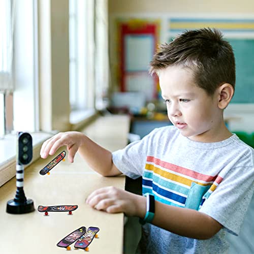 Oruuum 24 pcs Professional Finger Skateboard, Mini Skateboard with Pattern On Both Sides, Creative Fingertip Movement for Adults and Children (Random Mode).