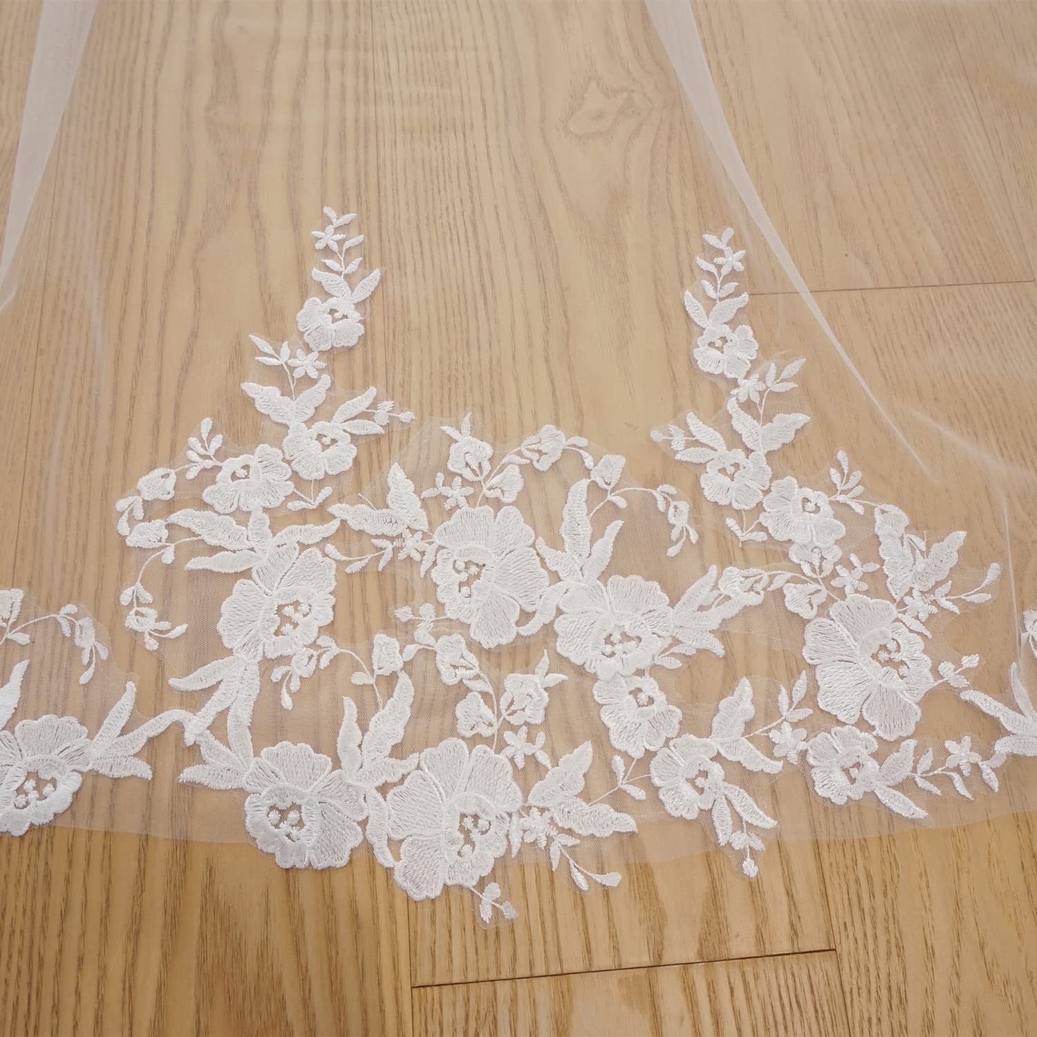 Vintage Floral Wedding Veil, One Layer Cathedral Bridal Veil, Lace Appliqued Soft Tulle Long Veil, Dramatic Bridal Accessory (118inches, Offwhite)
