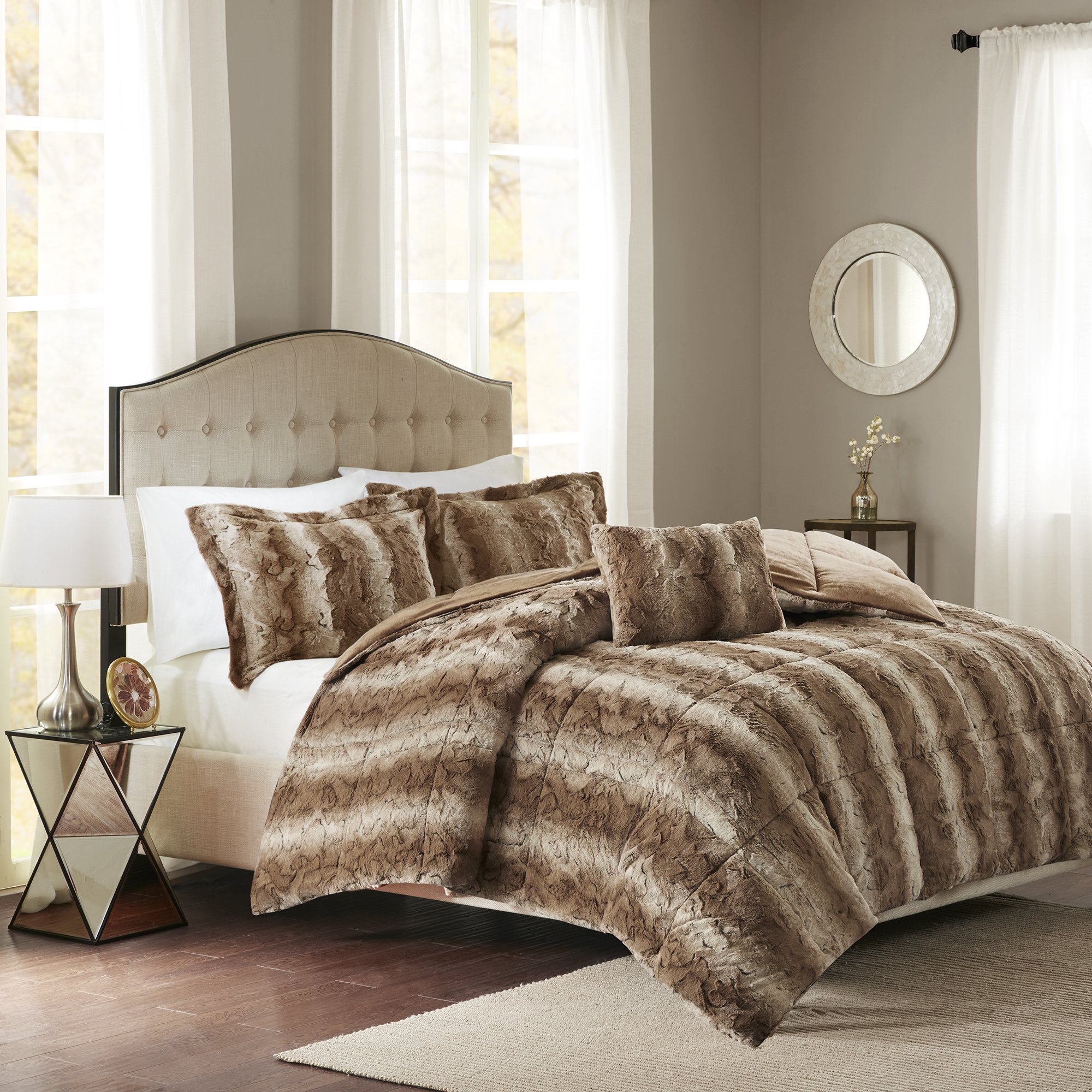 Madison Park Zuri Soft Plush Comforter Set, Faux Fur Animal Stripes Design, Faux Mink On The Reverse, Modern All Season Bedding Set with Matching Sham, King, Tan 4 Piece