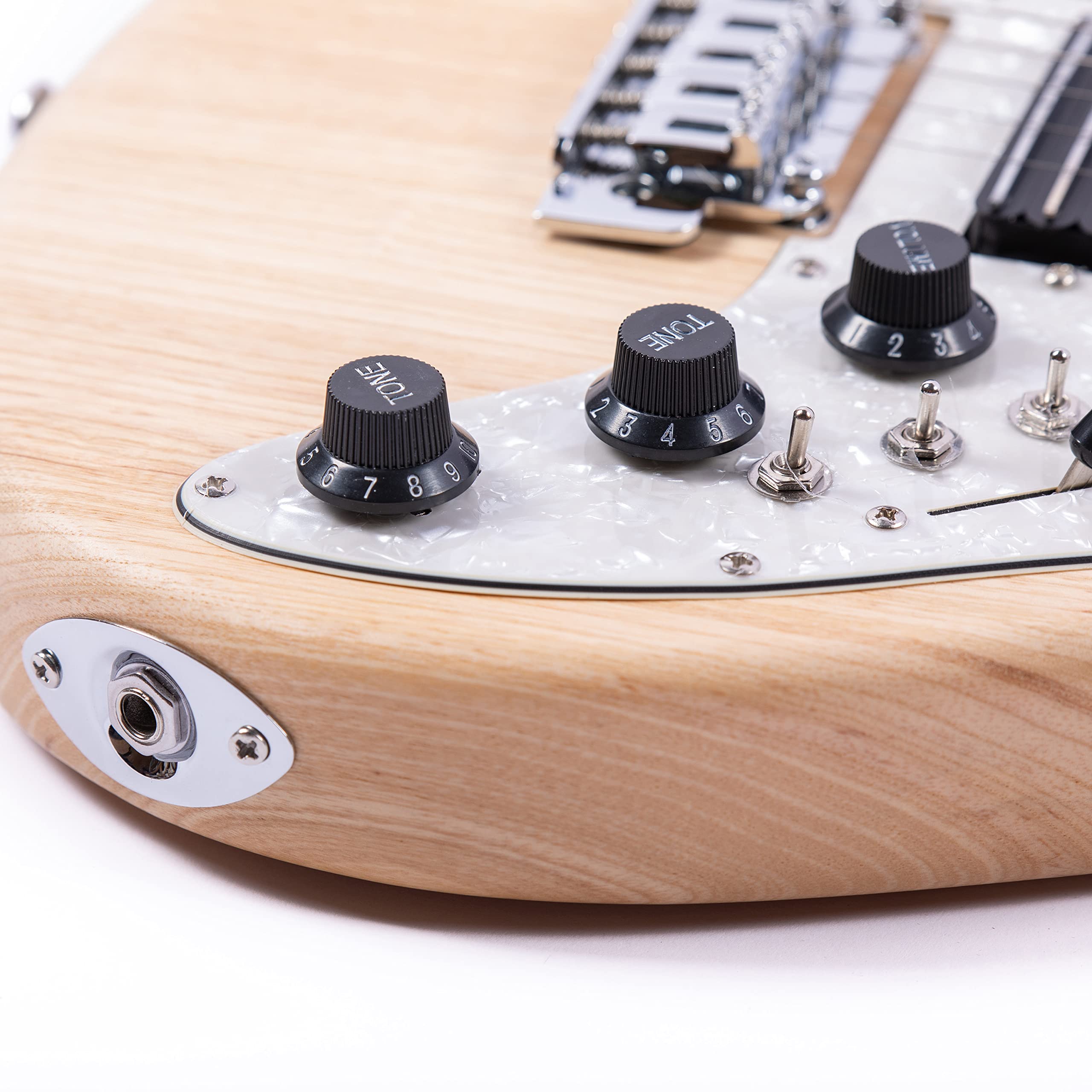 Volgoa VVS 6-String Solid Body Electric Guitar with Ash wood Body,Roasted Maple Neck and Stainless Steel Frets,Featuring Tremolo System, with Plastic Pearl Pickguard and String Tree (Natural)