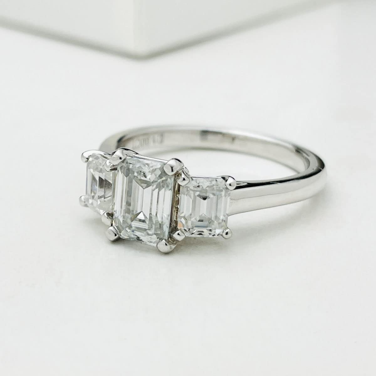 Sizeron Emerald Cut Moissanite Engagement Rings for Women Total 2.0ct 3-Stone Anniversary Platinum Plated Sterling Silver Size 6.5
