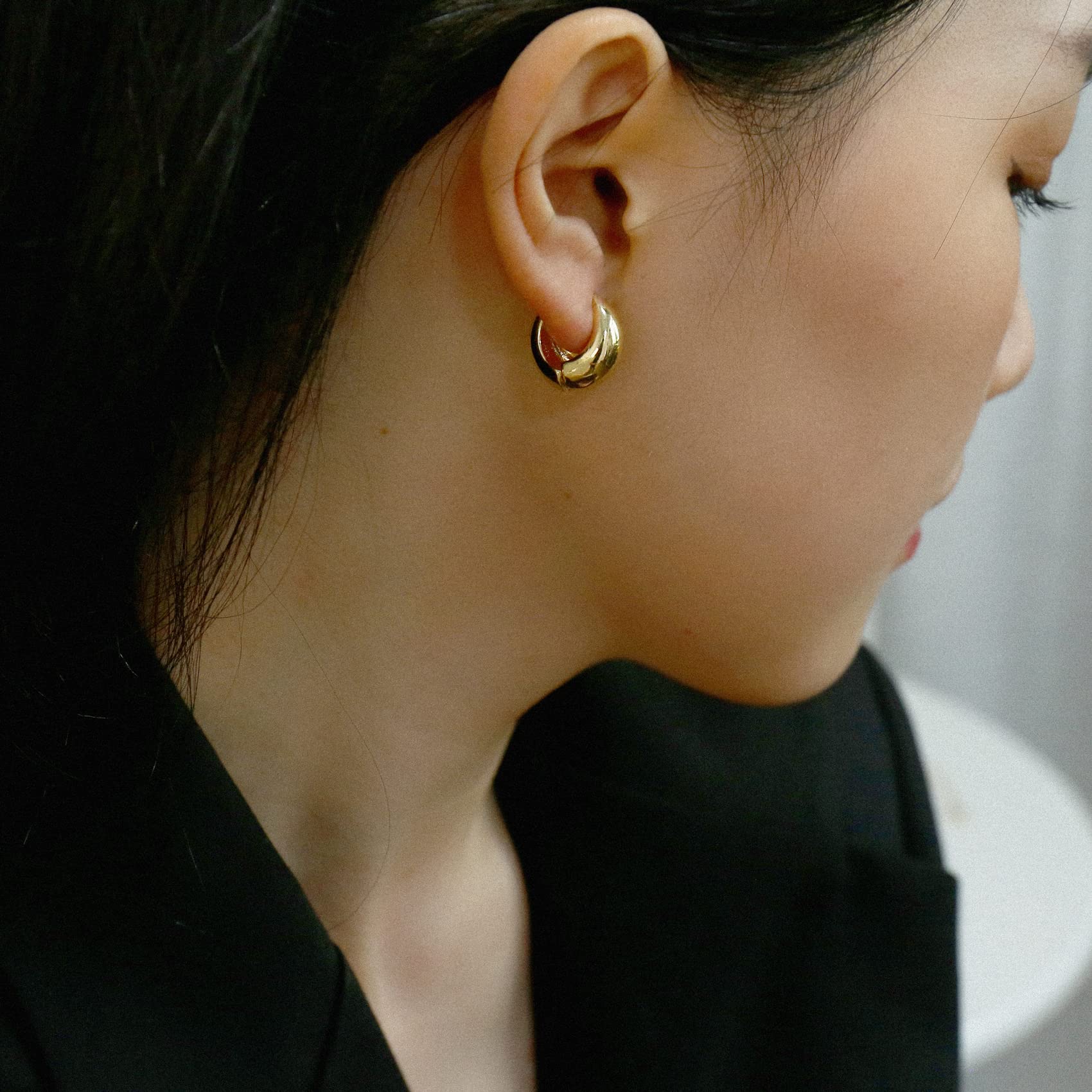 Small Thick Gold Chunky Hoop Earrings Lightweight Hoops For Women