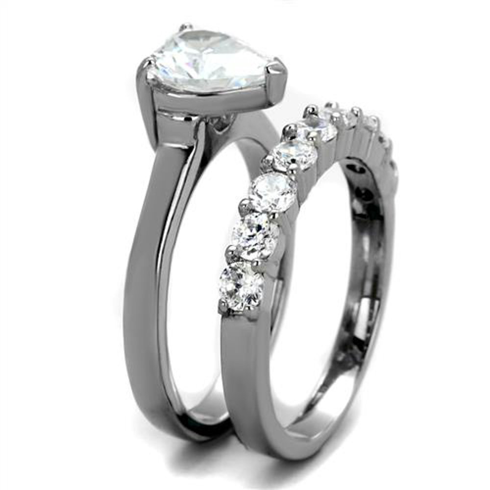 Marimor Jewelry 2.7 Carat Heart Cut Cubic Zirconia Stainless Steel Wedding Ring Set Women's Size 7