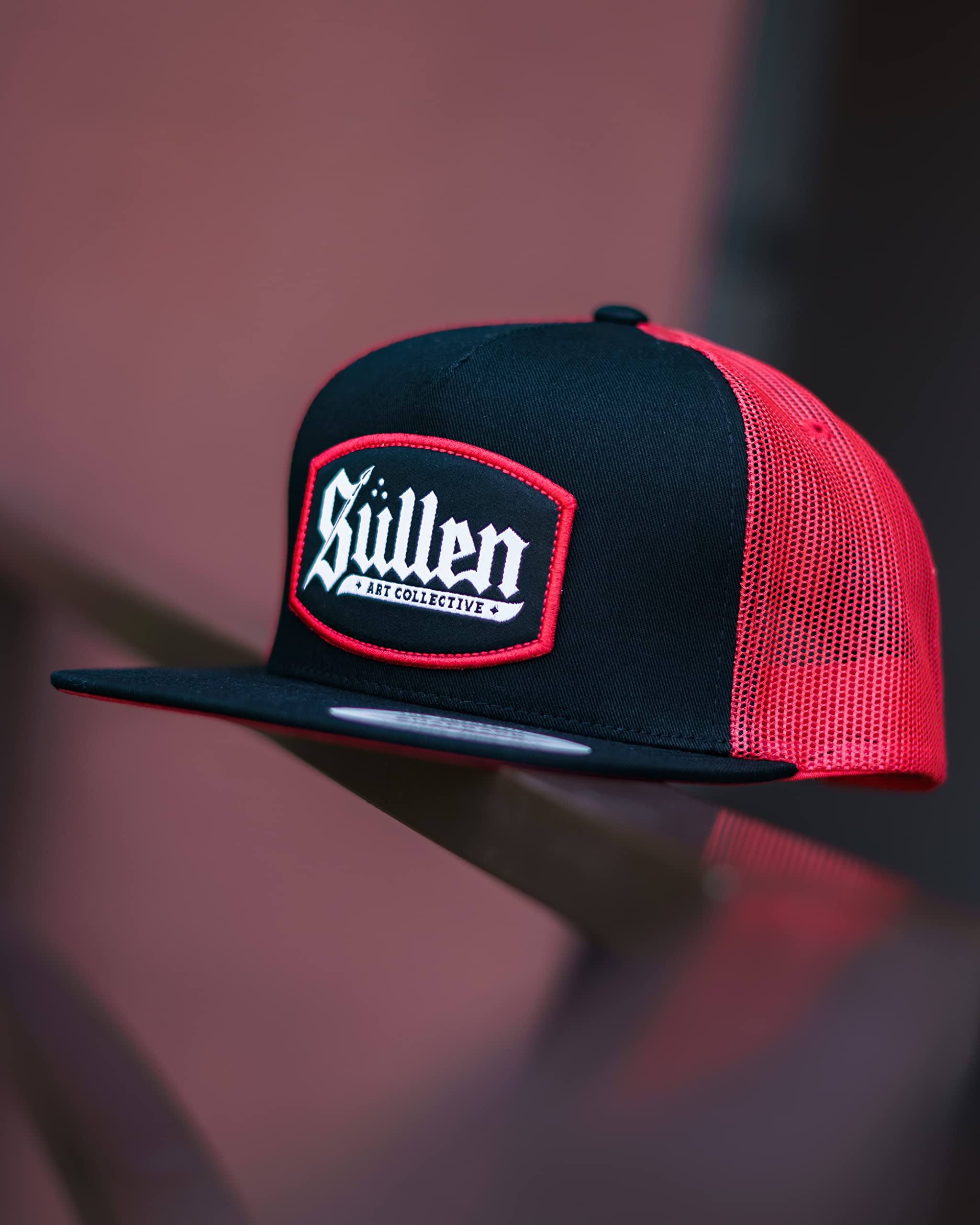 Sullen Contour Snapback Tattoo Lifestyle Hat (Black/Red)