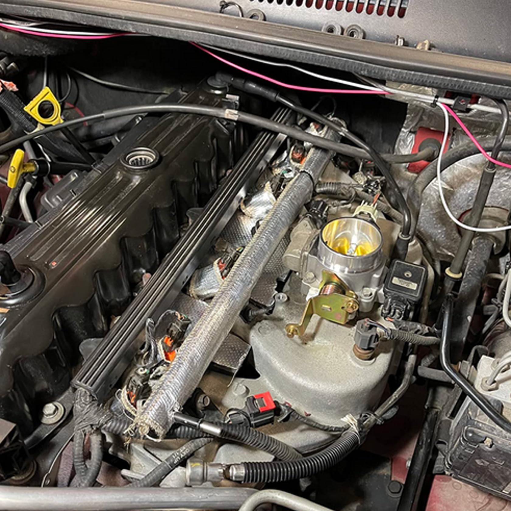 Replace 1724 62mm Throttle Body for 1991-2003 Wrangler Cherokee 4.0L YJ TJ XJ ZJ WJ High Flow Power