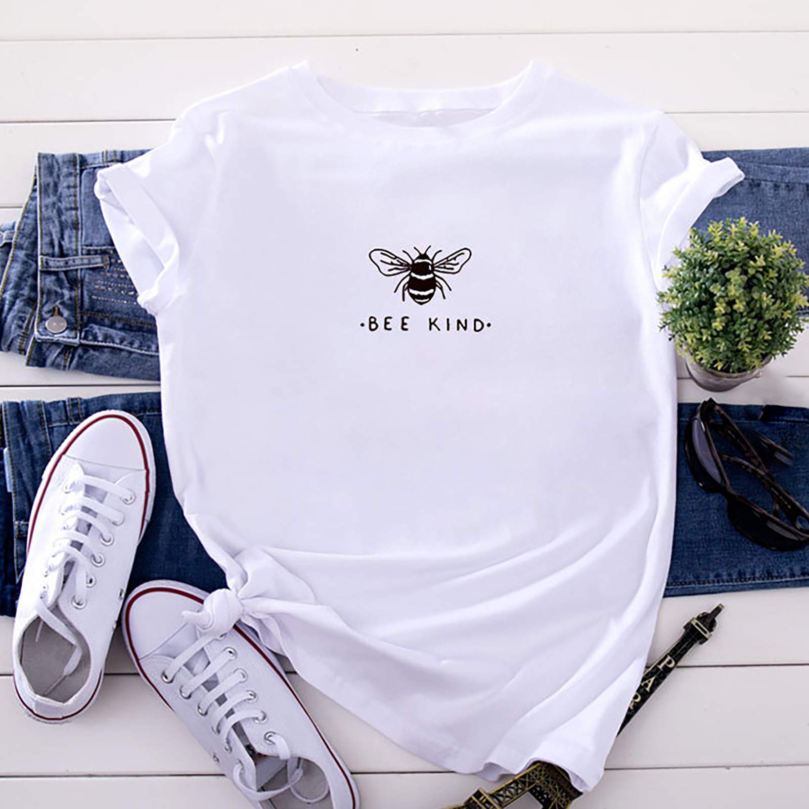 wodceeke Women's Simple Bee Print Basic T-Shirt Short Sleeve Round Neck Solid Color Tee Summer Casual Loose Top (White, M)