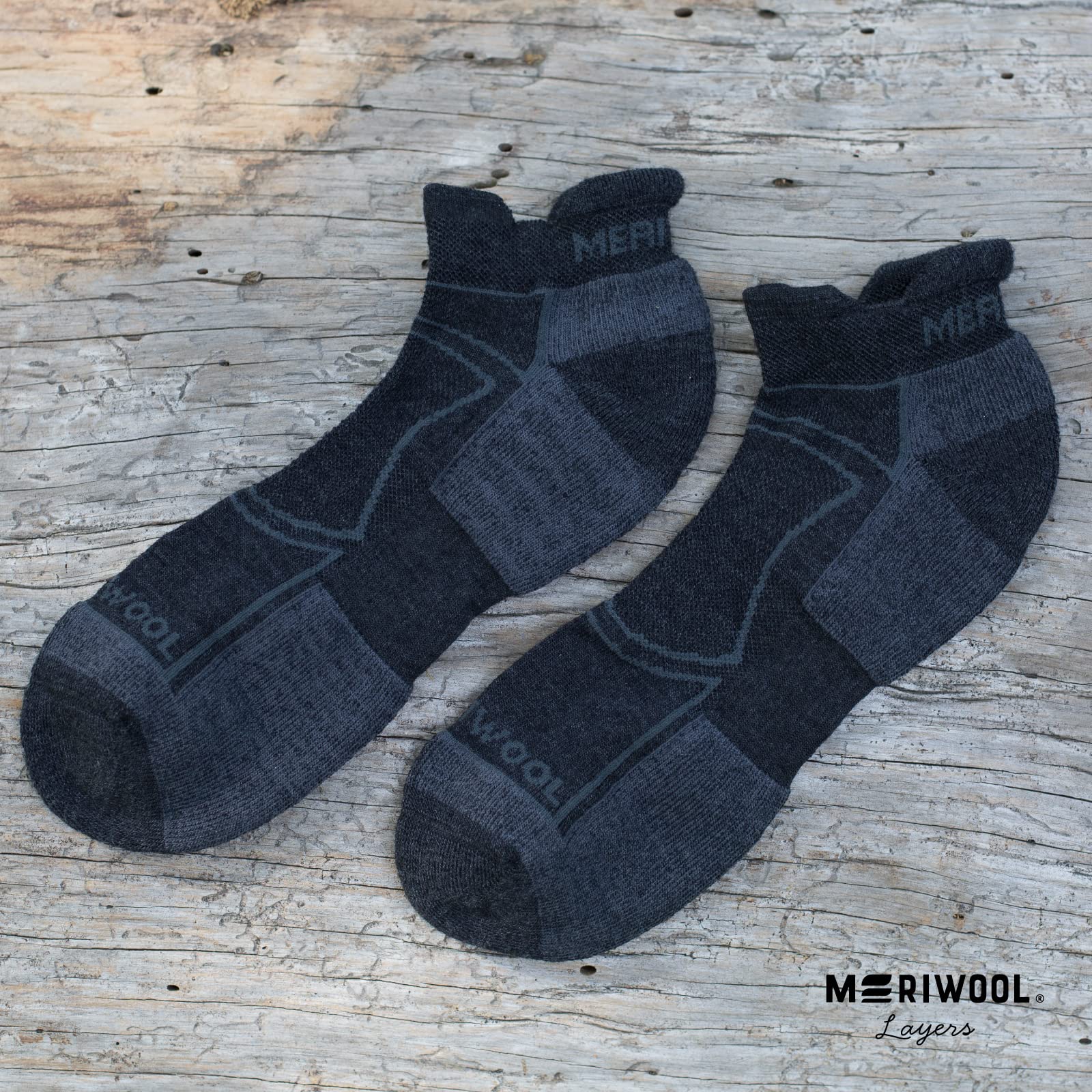 MERIWOOL 2 Pairs Low Cut Merino Wool Cushion Athletic Ankle Socks for Men and Women