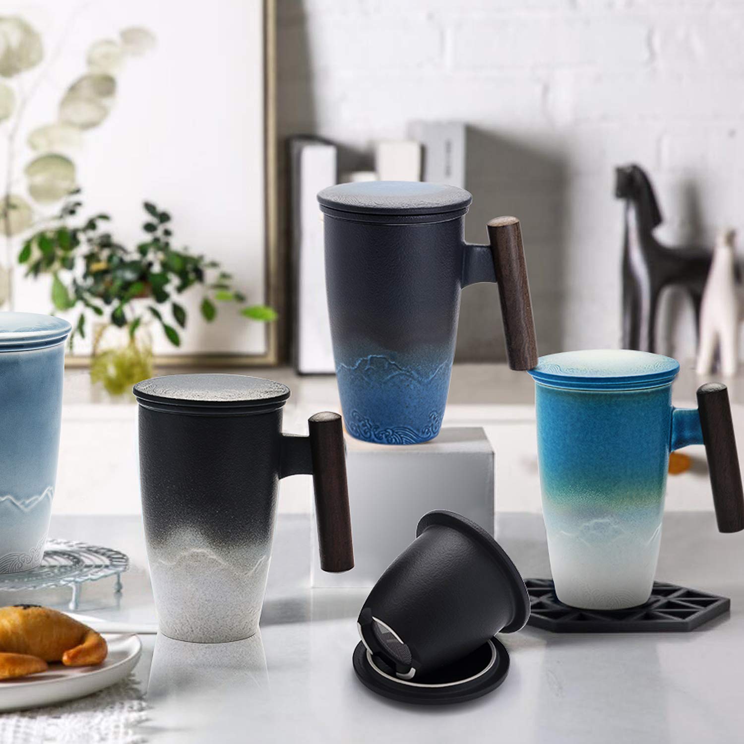 suyika Ceramic Tea Cup with Infuser and Lid Tea Mugs Wooden Handle for Steeping Loose Leaf Tea 400ml, 13.5 oz, Gradient Navy Blue & Black