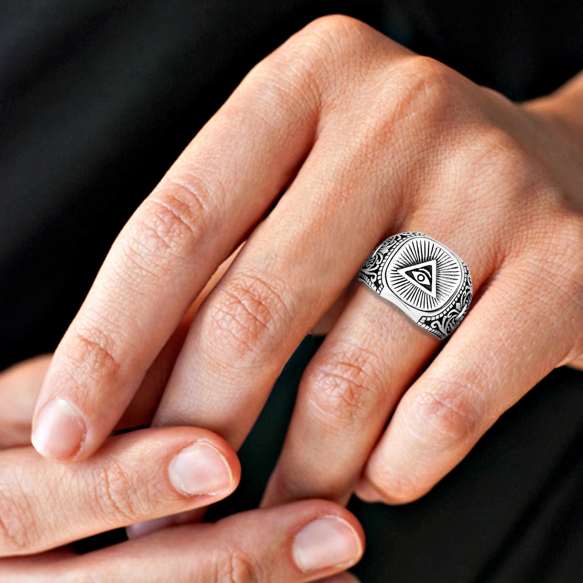 Mystical All-Seeing Eye or Eye of Providence .925 Sterling Silver Ring (10)