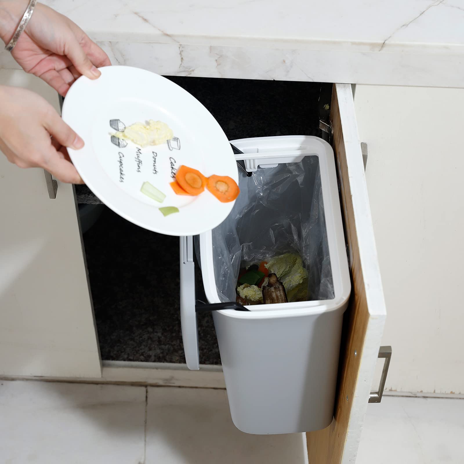 Lunies 2.4 Gal Compost Bin/Hanging Small Trash Can with Lid for Kitchen Cabinet Door/Counter Top/Under Sink/Bedroom/Bathroom/Cupboard Grey