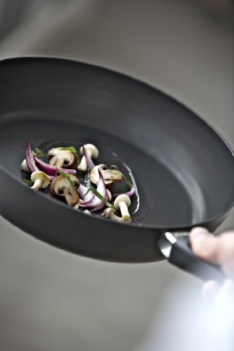 Scanpan Classic 12.5 Inch Covered Chef Pan