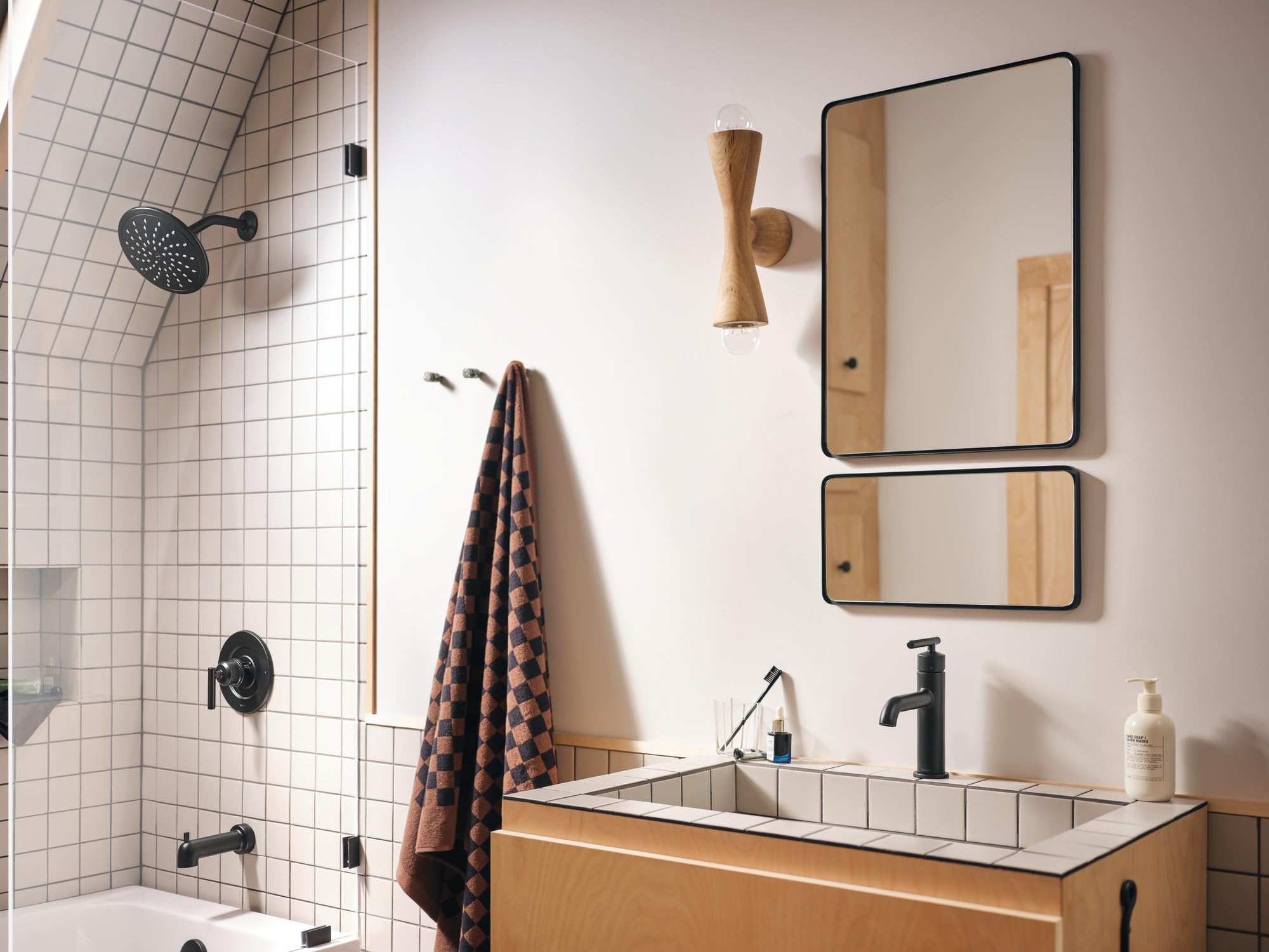 Moen Gibson Matte Black Posi-Temp Pressure-Balancing Modern Valve Handle Only Trim, Valve Required, T2901BL