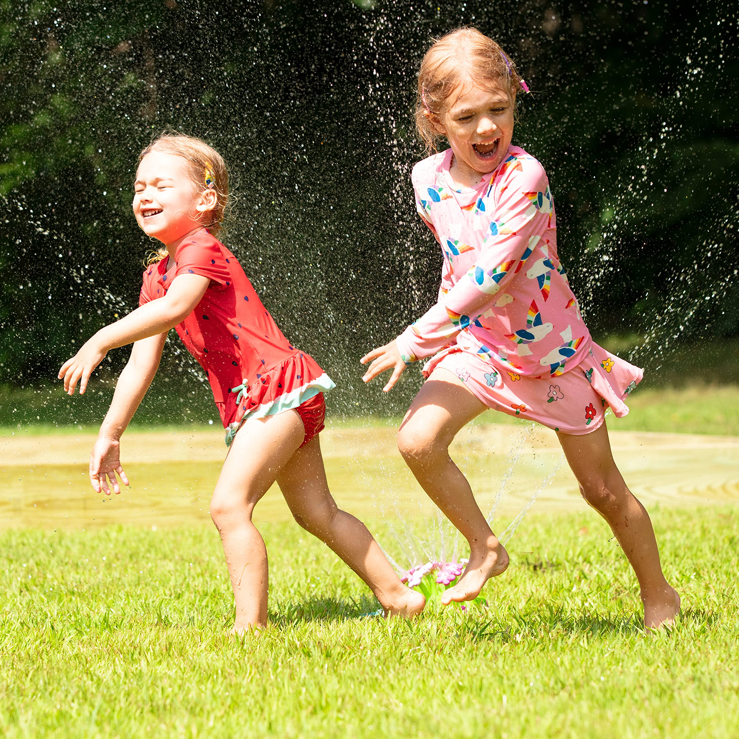 Melissa & Doug Sunny Patch Pretty Petals Flower Sprinkler Toy With Hose Attachment for 3+ years