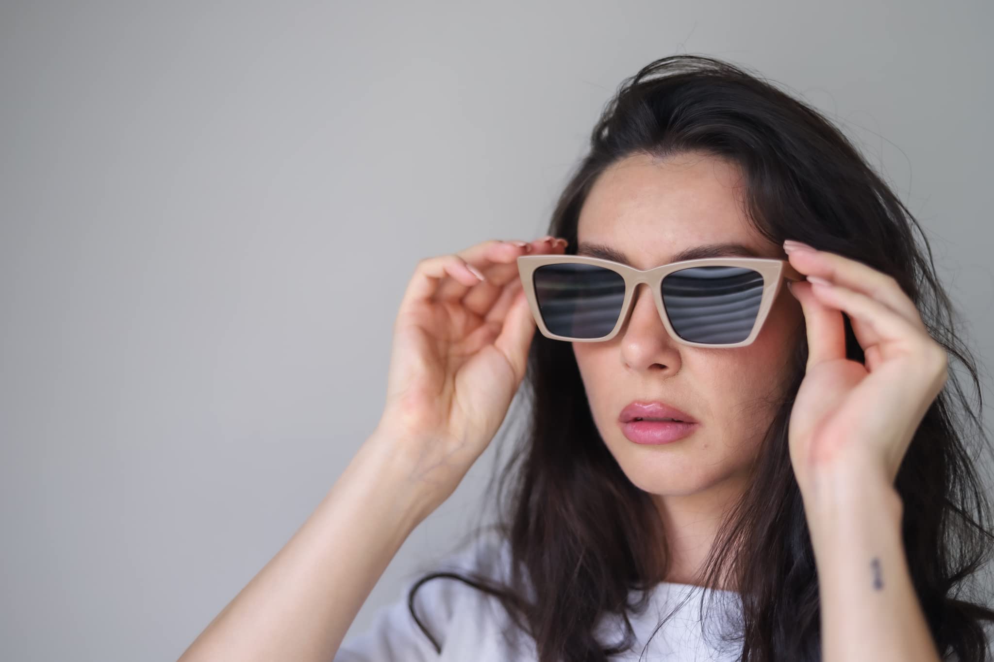 SunBum - Cateye Retro Polarized Women Sunglasses Vintage Square Frame (Black) 56