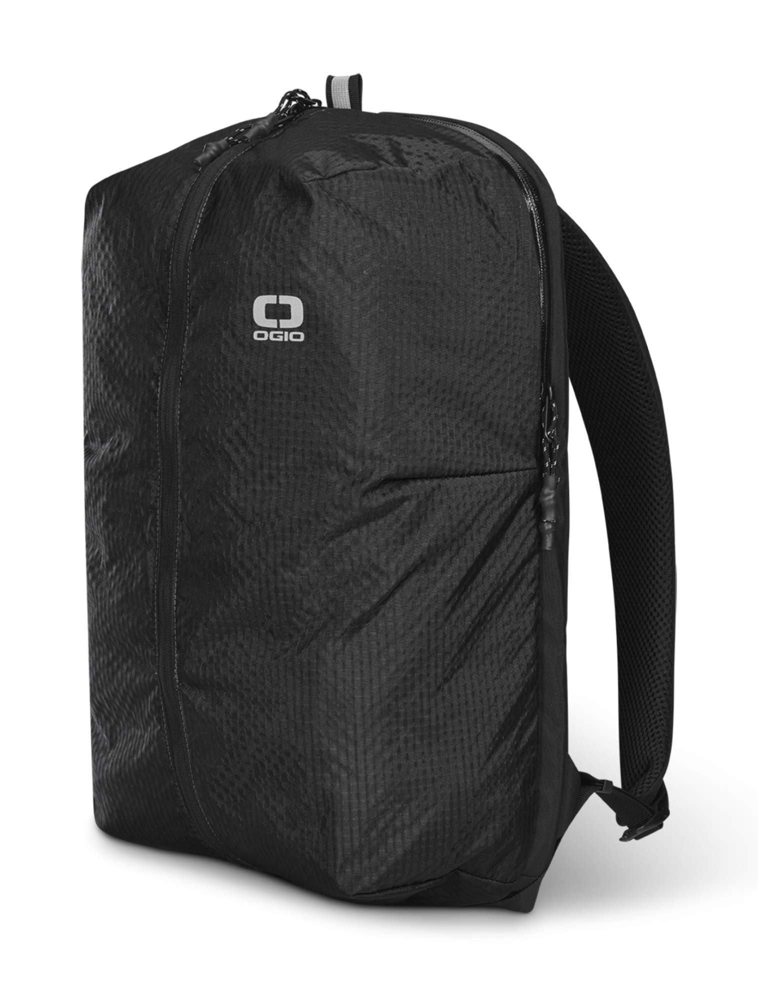 OGIO FUSE Lightweight Backpack (20 Liter, Black, Zip Top)
