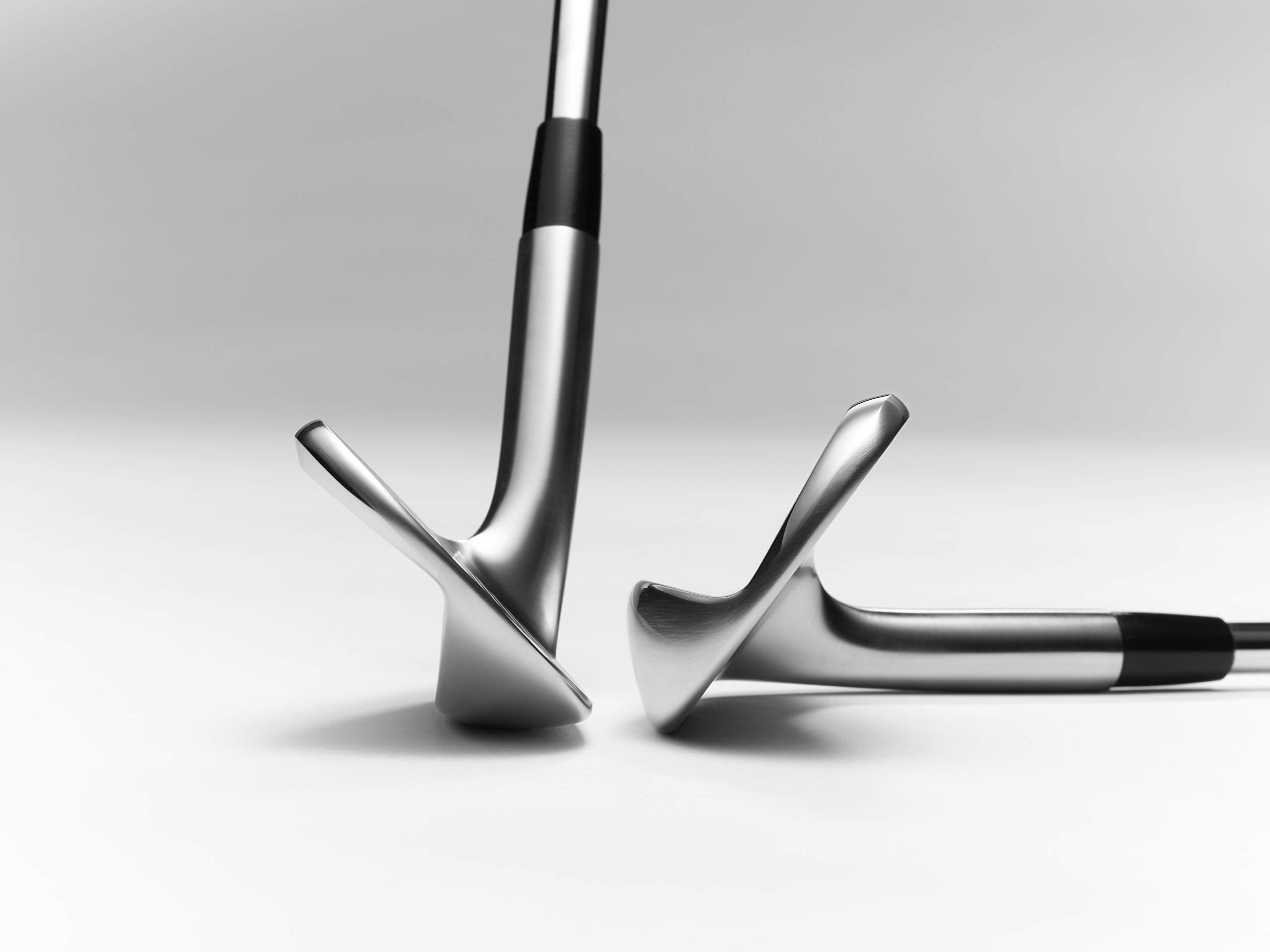 Mizuno T20 Golf Wedge 56 Degree Satin Chrome Finish (10 Bounce, Right Hand)