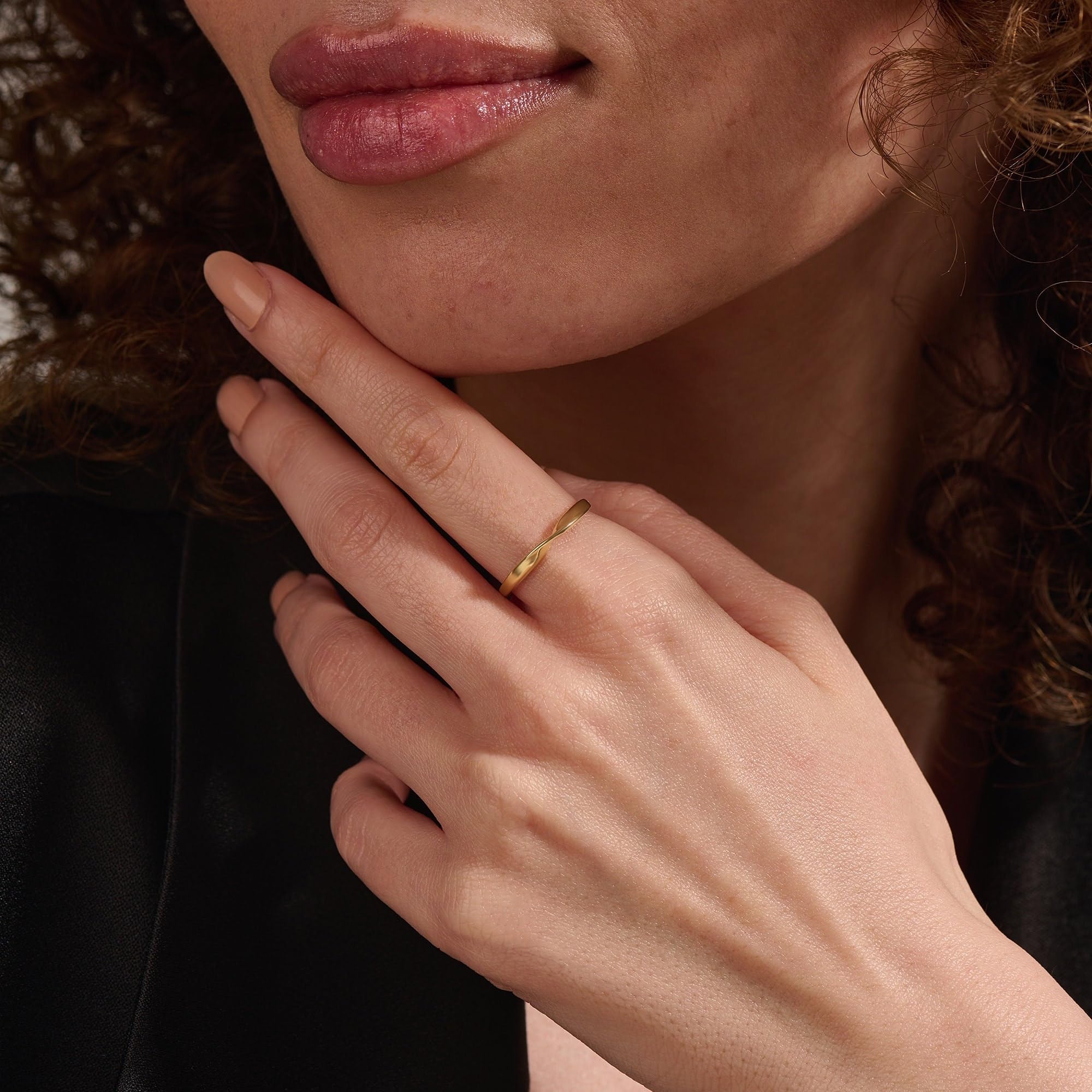 Norm Jewels Mobius Solid Gold Wedding Rings for Men Women 14k Real Gold Bands for Couples Dainty Gold Stackable Rings (Yellow Gold, 5)