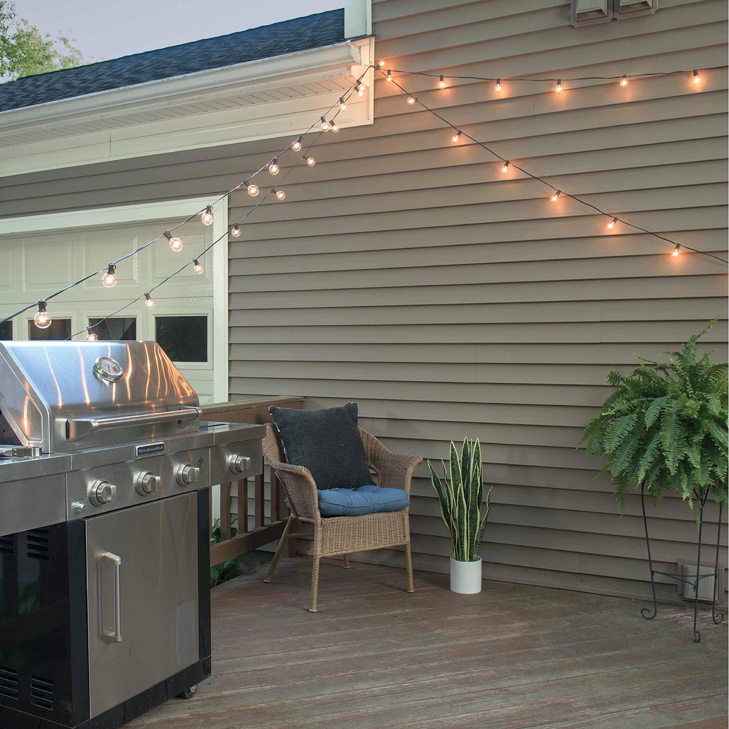 Mr Beams 5W G40 Globe Bulb Incandescent Weatherproof Indoor/Outdoor String Lights, 50 ft, Black