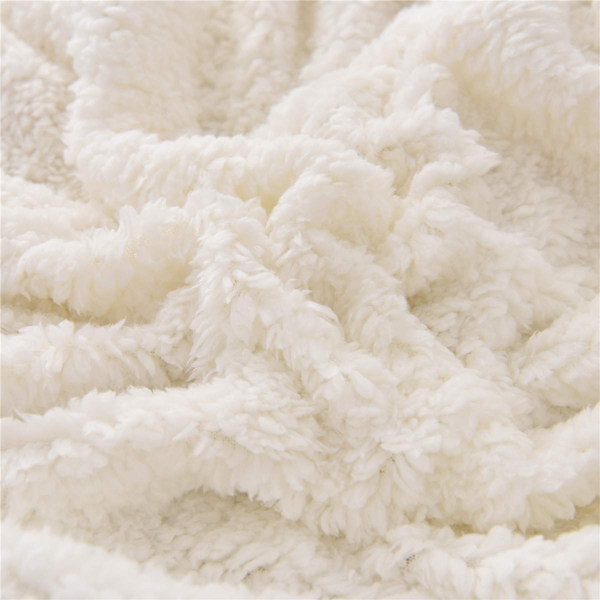 NTBED Basketball Sherpa Fleece Blanket Twin Size for Boys Teens Plush Throw Blanket Soft Fuzzy Microfiber Sofa Couch Bed Blanket