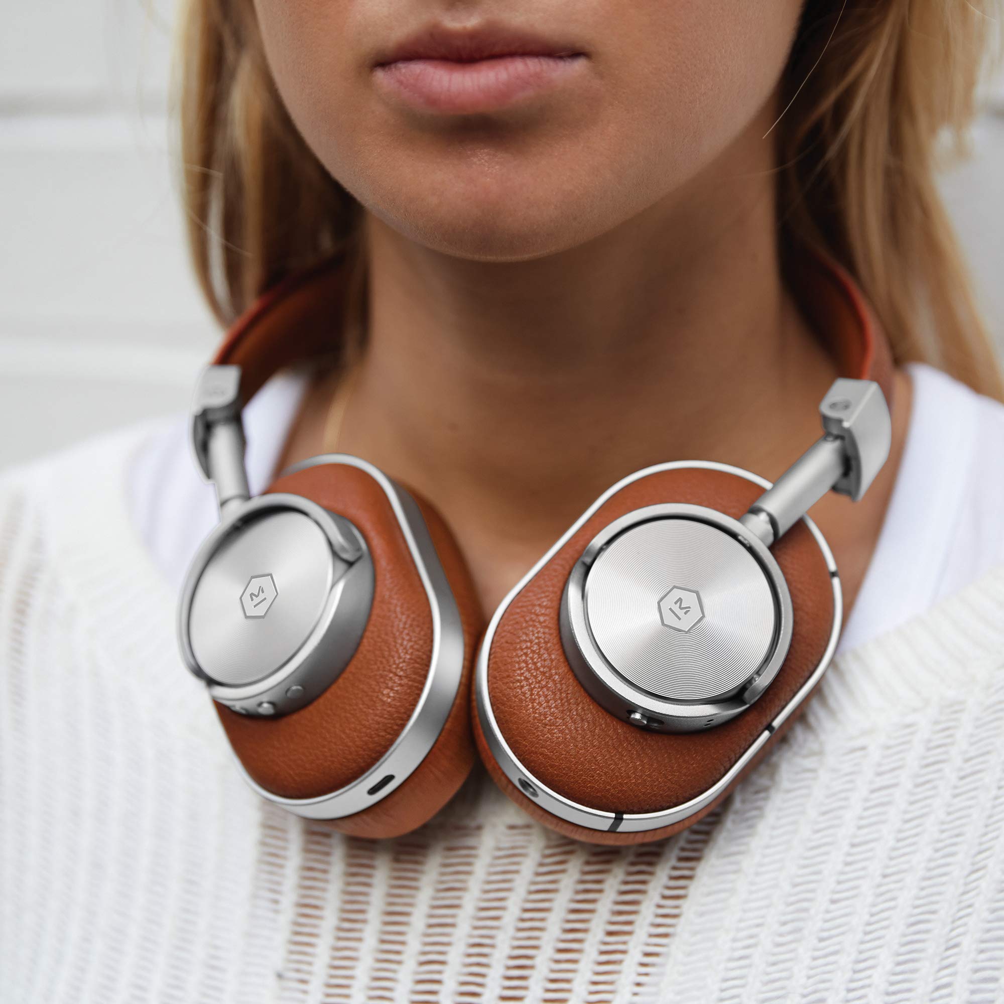 Master & Dynamic MW60 Wireless Bluetooth Foldable Headphones - Premium Over-The-Ear Headphones - Noise Isolating - Portable (Renewed)