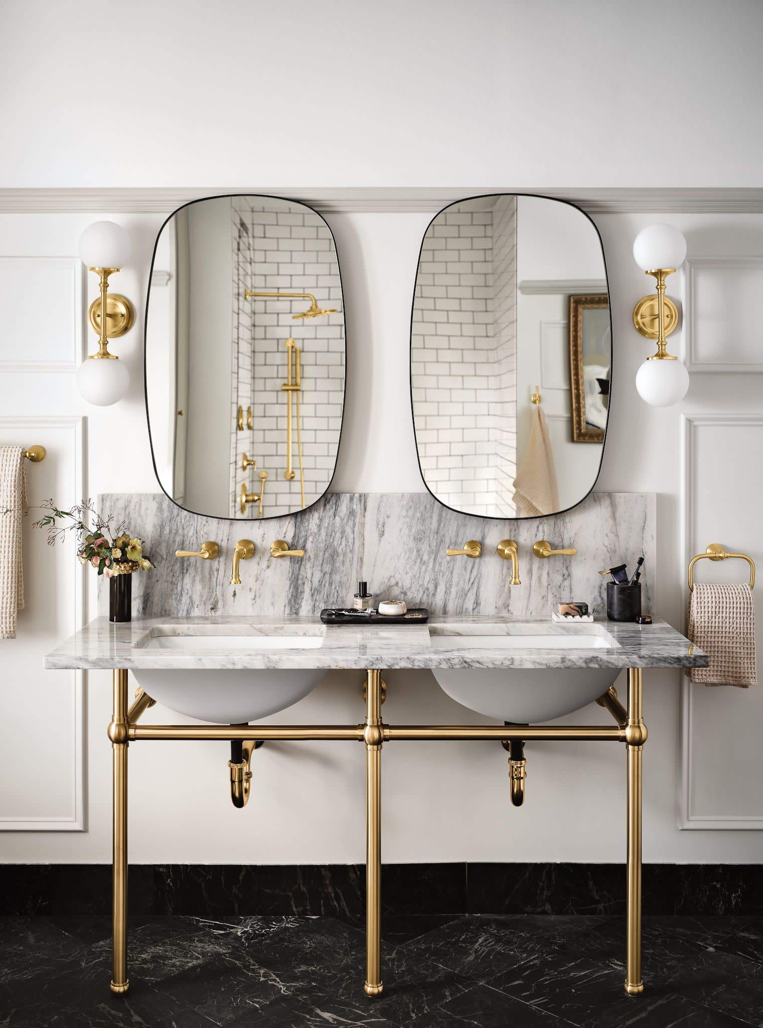 Moen YB0562BG Colinet 2-Light Dual-Mount Bath Bathroom Vanity Fixture with Frosted Glass, Brushed Gold