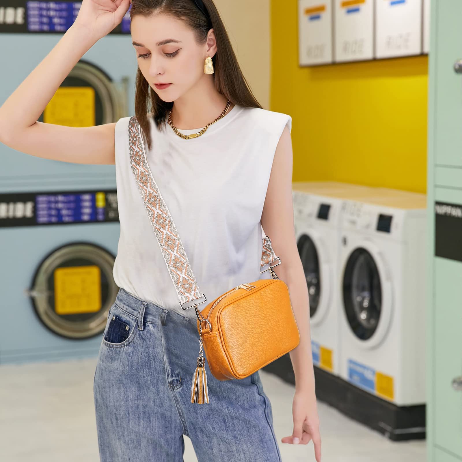 Small Crossbody Bag with Wide Guitar Strap, Thick Strap Camera Cross Body Bag Leather Shoulder Purse for Women with 2 Strap Light Brown