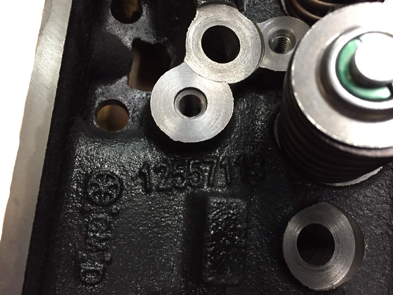 New 4.3L Vortec Marine Engine Cylinder Head. Replaces Mercruiser, Volvo Penta years 2000-2015. Casting #113. Mercruiser #938-8M0115136