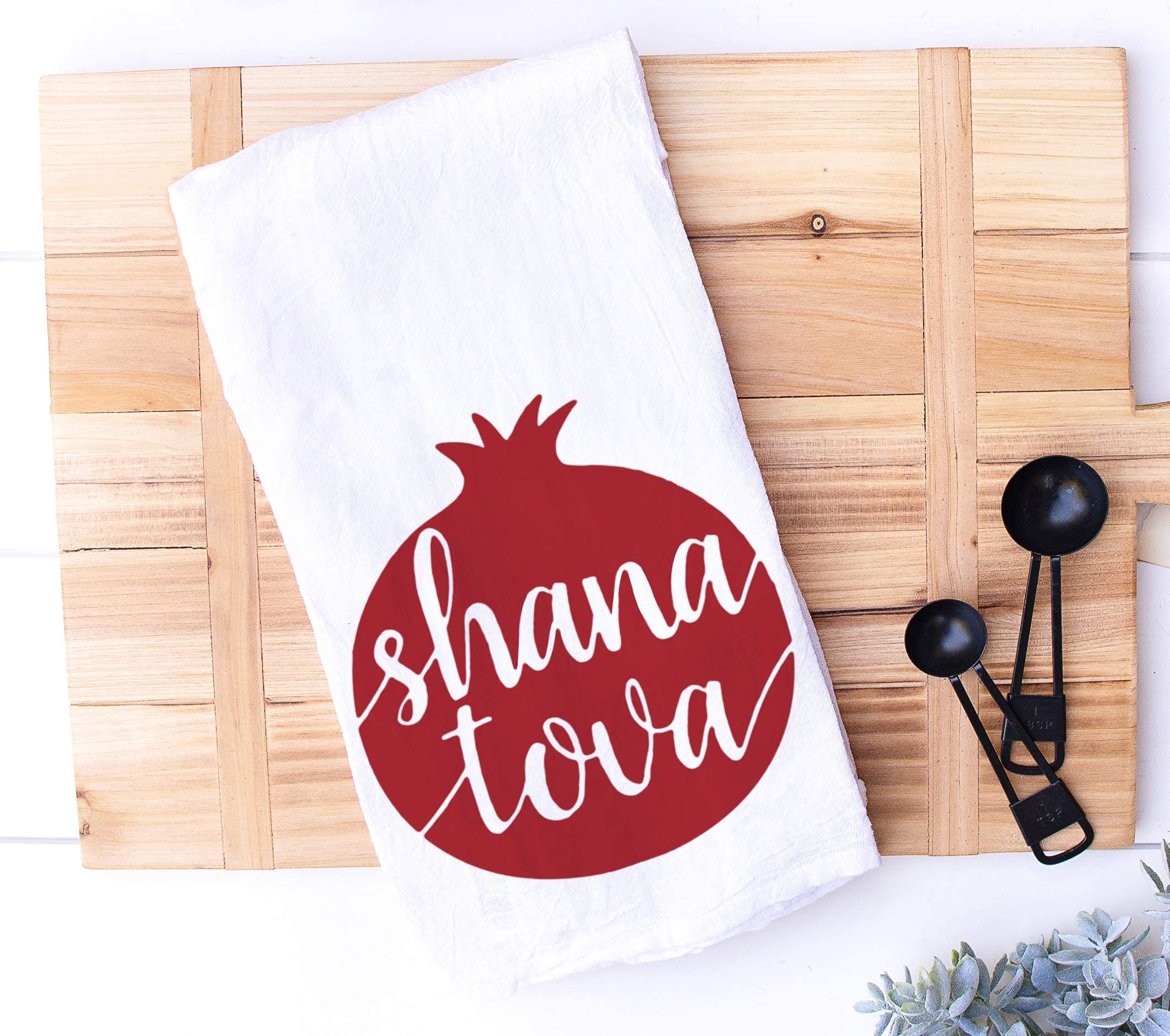 Rosh Hashanah Kitchen Towel, Pomegranate Shana Tova Challah Proofing Towel, Jewish Holiday Hostess Gift (Shana Tova)