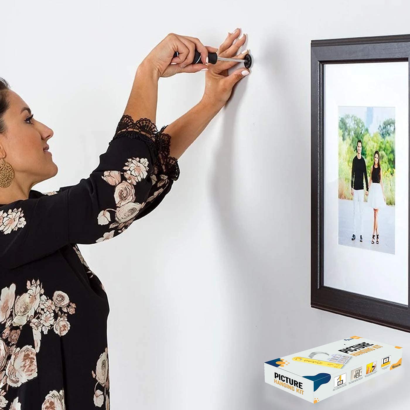 Picture Hanging Tool Kit - Includes Stainless Steel Picture Hanging Hooks 211 Pcs, Level Tool, Picture Frame Hanger, Heavy Duty Photo Hanger Accessories with Hanging Kit, Wire and Nails, Gift for Dad