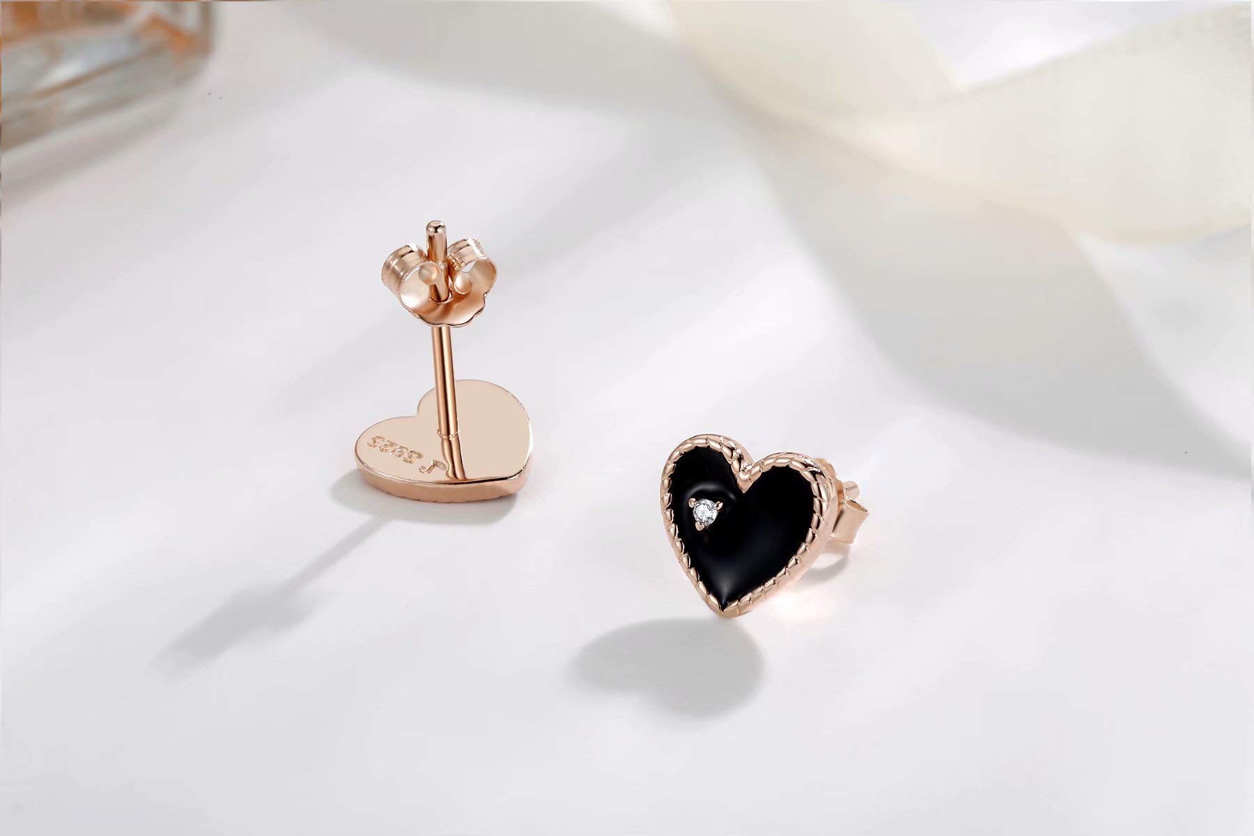 Qings Rose Gold Black Heart Stud Earrings 925 Sterling Silver Exquisite Sparkling Star Cubic Zircon as Birthday Gift for Women