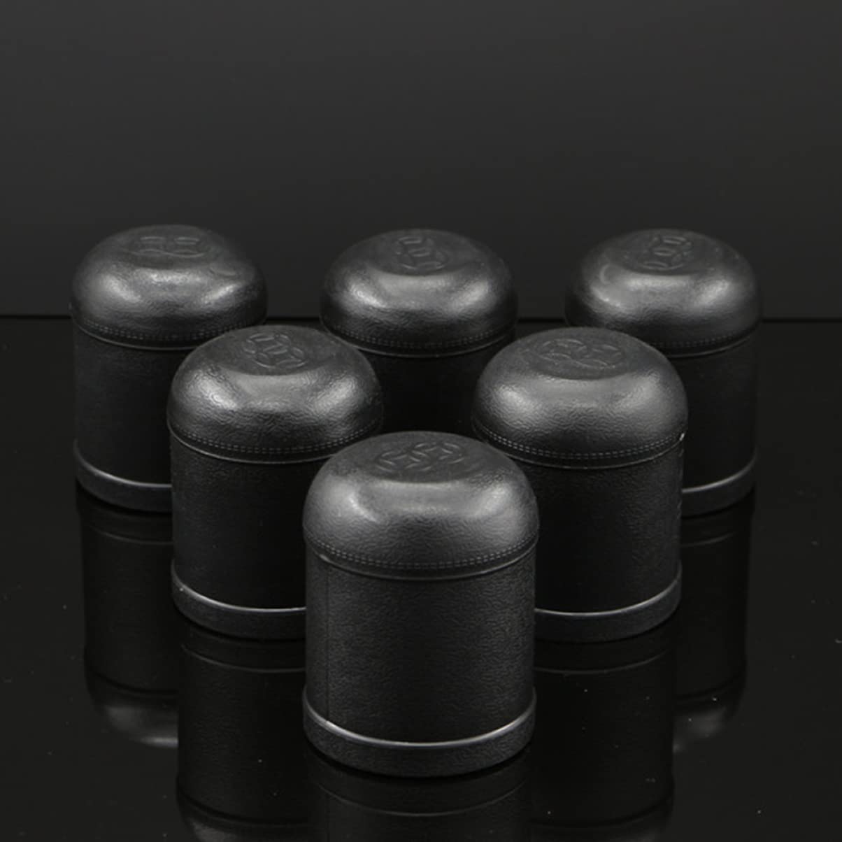 Toyvian Leather Dice Cups 20 PCS Dice Cups Dice Shaker Cup Professional Dice Cups Plastic Shaker Dice Vintage Dice Cups Black Leather Dice Cups for Dice Games
