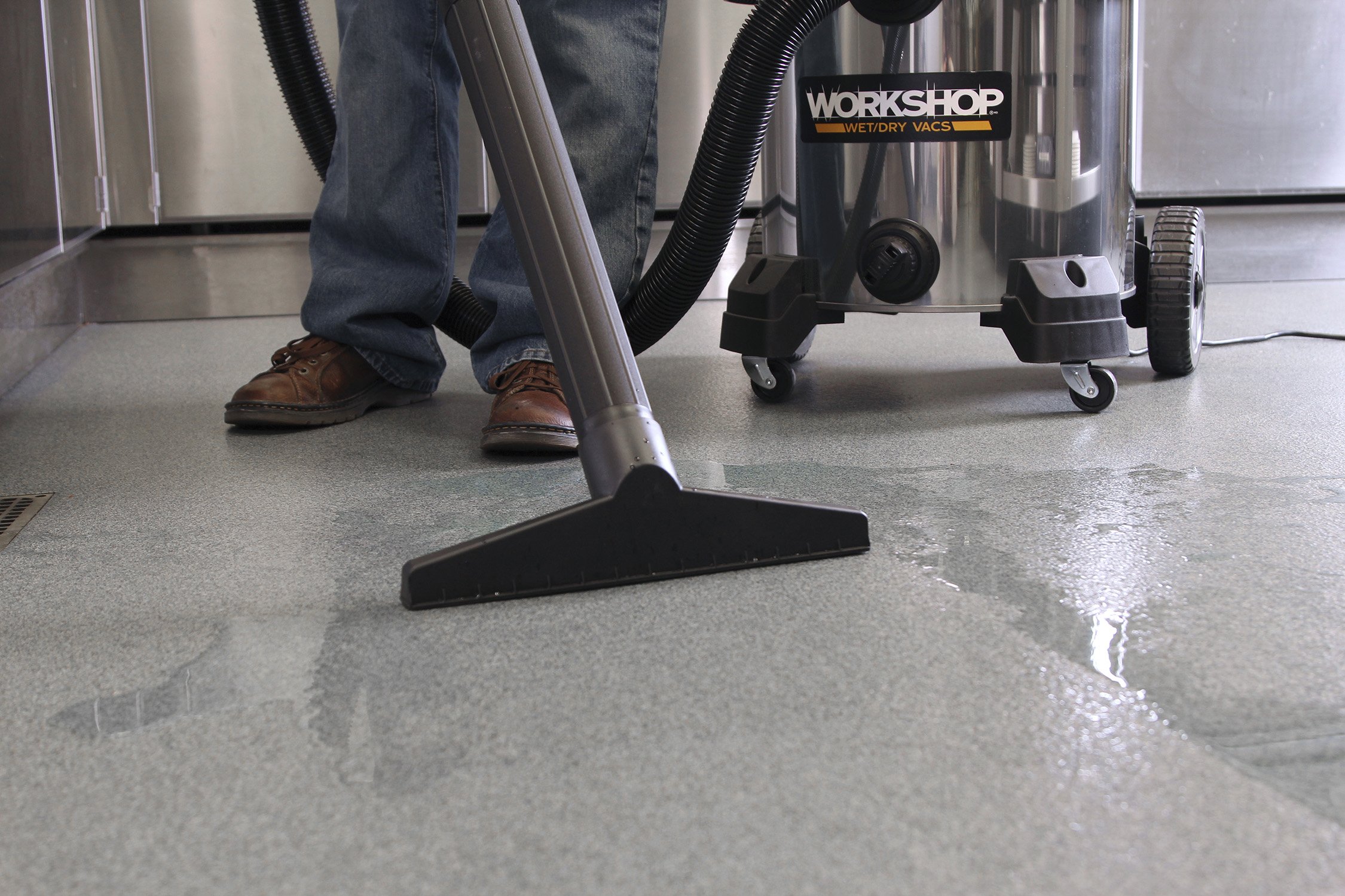 WORKSHOP Wet/Dry Vacs WS1600SS Stainless Steel 6.5-Peak Wet Dry Vacuum Cleaner, 16 Gallon w/ attachment and hose