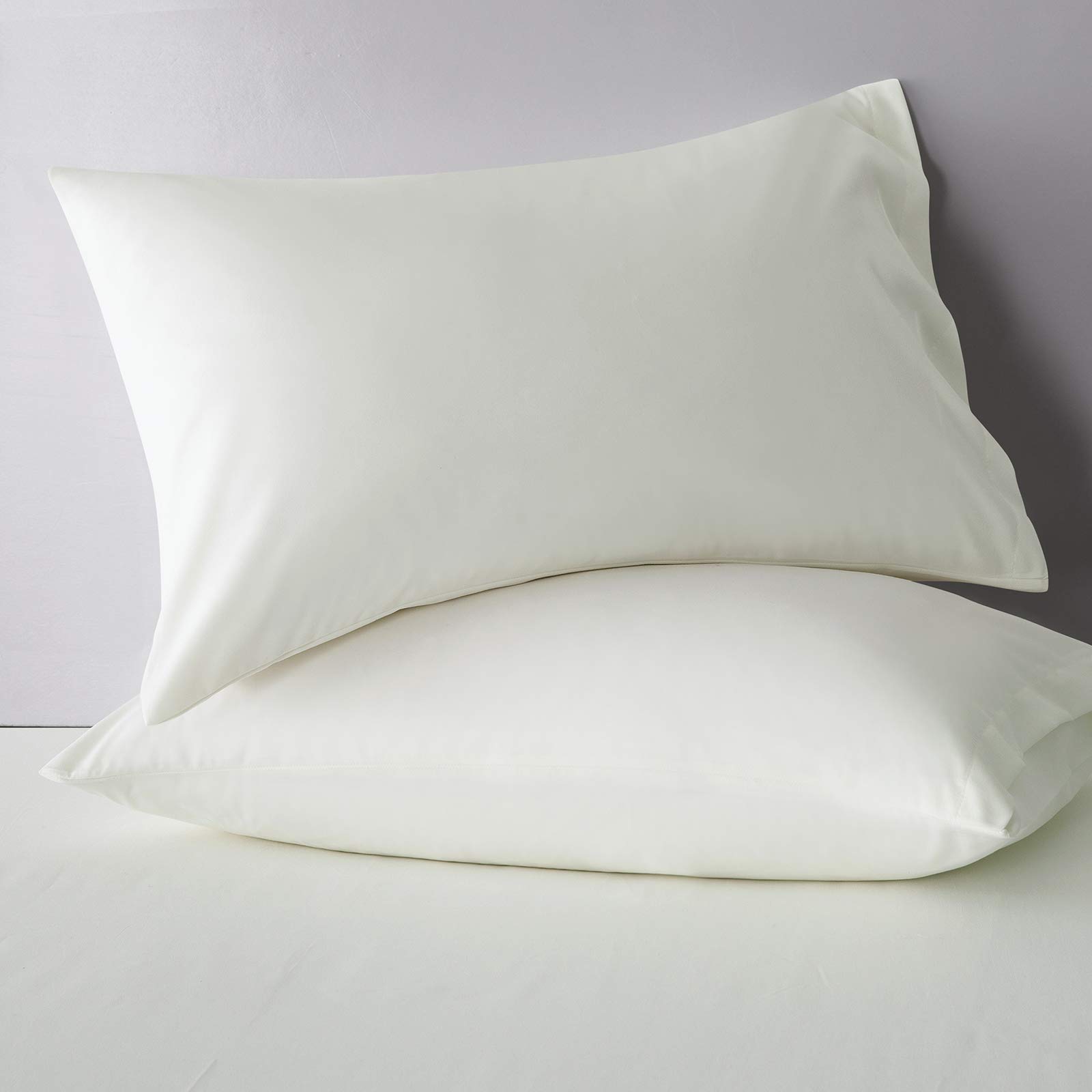 SiinvdaBZX 4 Piece 1800 Thread Count Bed Sheet Set, King Brushed Microfiber Bedding Sheets, 15" Deep Pockets Sheets Set with 2 Envelope Closure Pillowcases, Easy Care (Cream White)