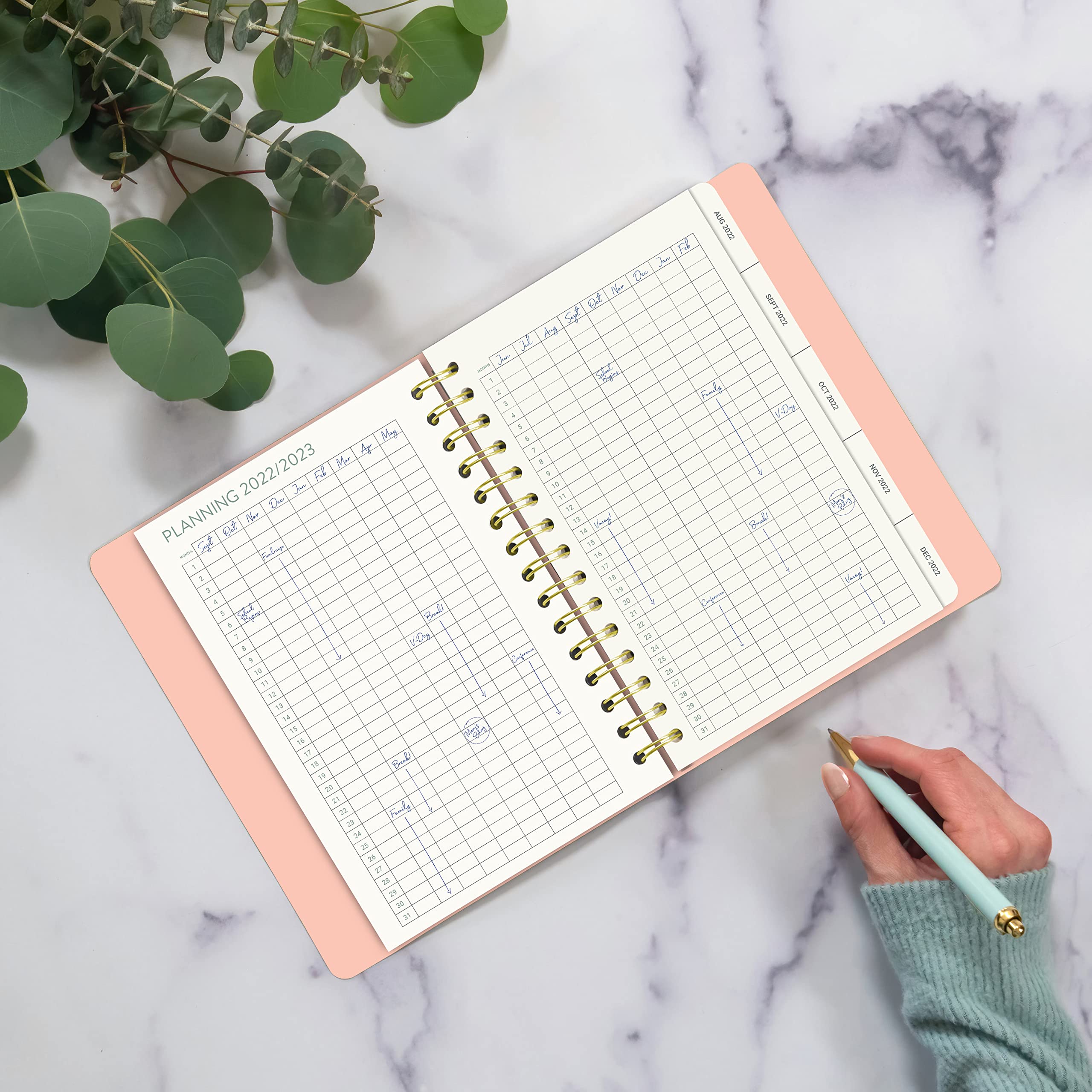 Orange Circle Studio On-Time 2022-2023 Weekly Planner - 17-Month Calendar with Weekly & Monthly Views - Goal Lists & Budget Tracker - Be Kind